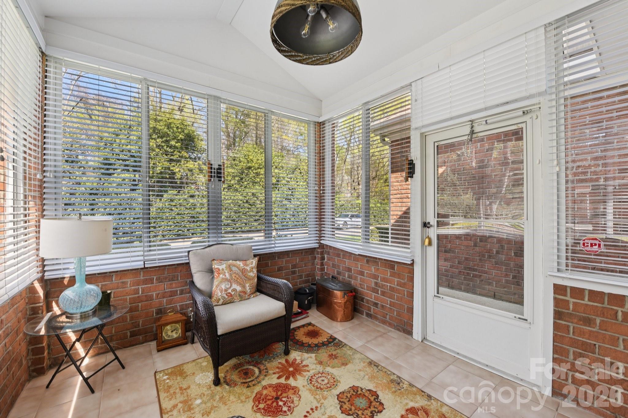 Photo 21 of 10816 Willow Crossing Drive, Charlotte, NC