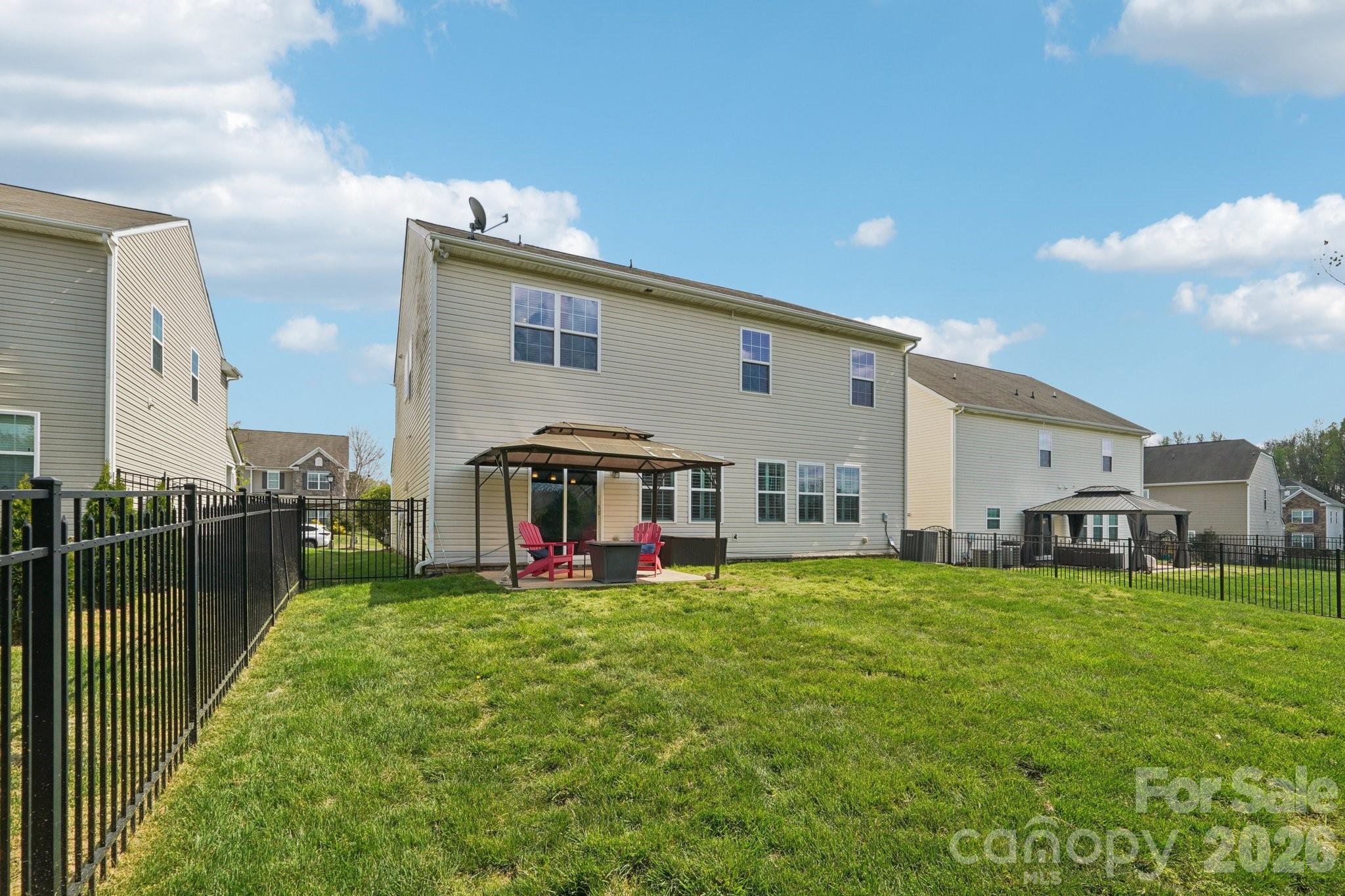 5016 Riverdale Drive, Charlotte, NC - photo 33 of 40