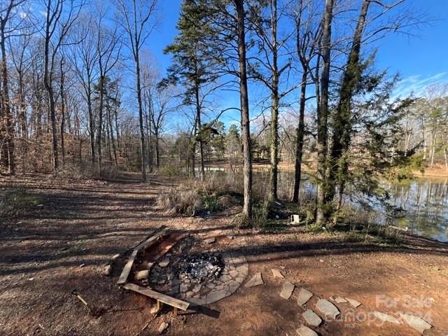 Home for sale at 7100 Ridge Lane Road, Charlotte, NC — photo 6 of 11