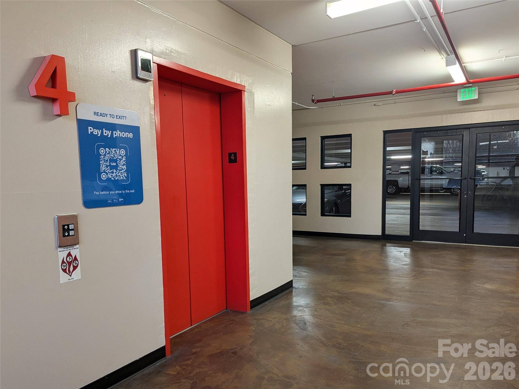 Photo 34 of 718 W Trade Street803, Charlotte, NC