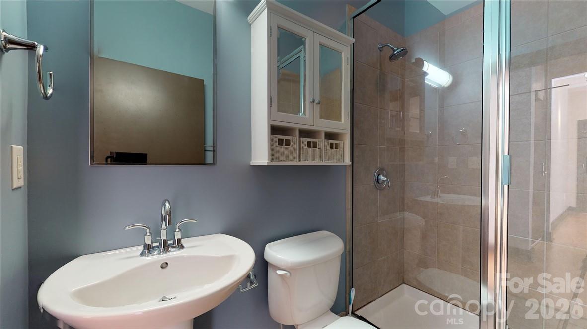 Photo 14 of 2200 Lyndhurst Avenue105, Charlotte, NC