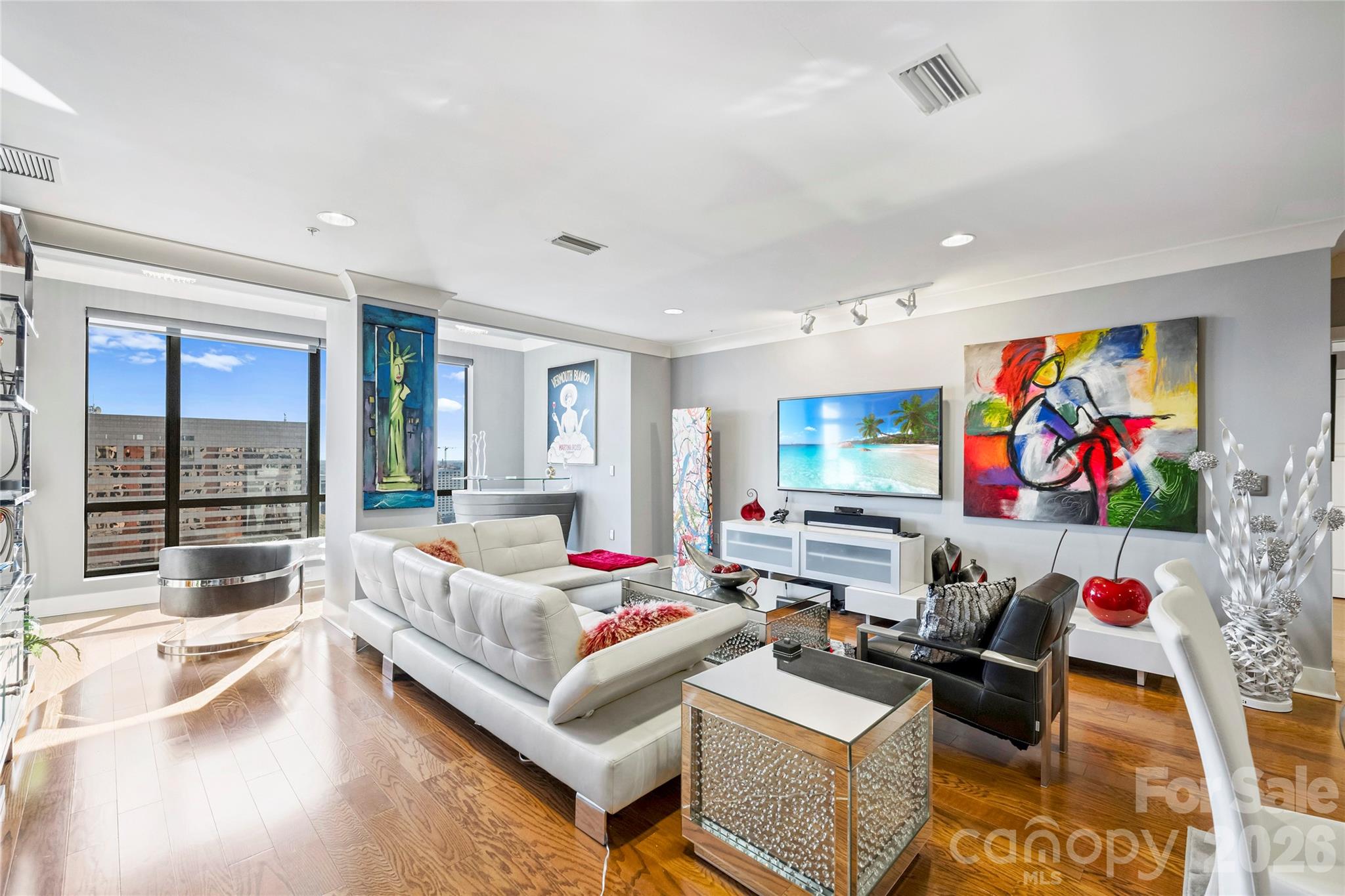 Photo 5 of 222 S Caldwell Street1612, Charlotte, NC