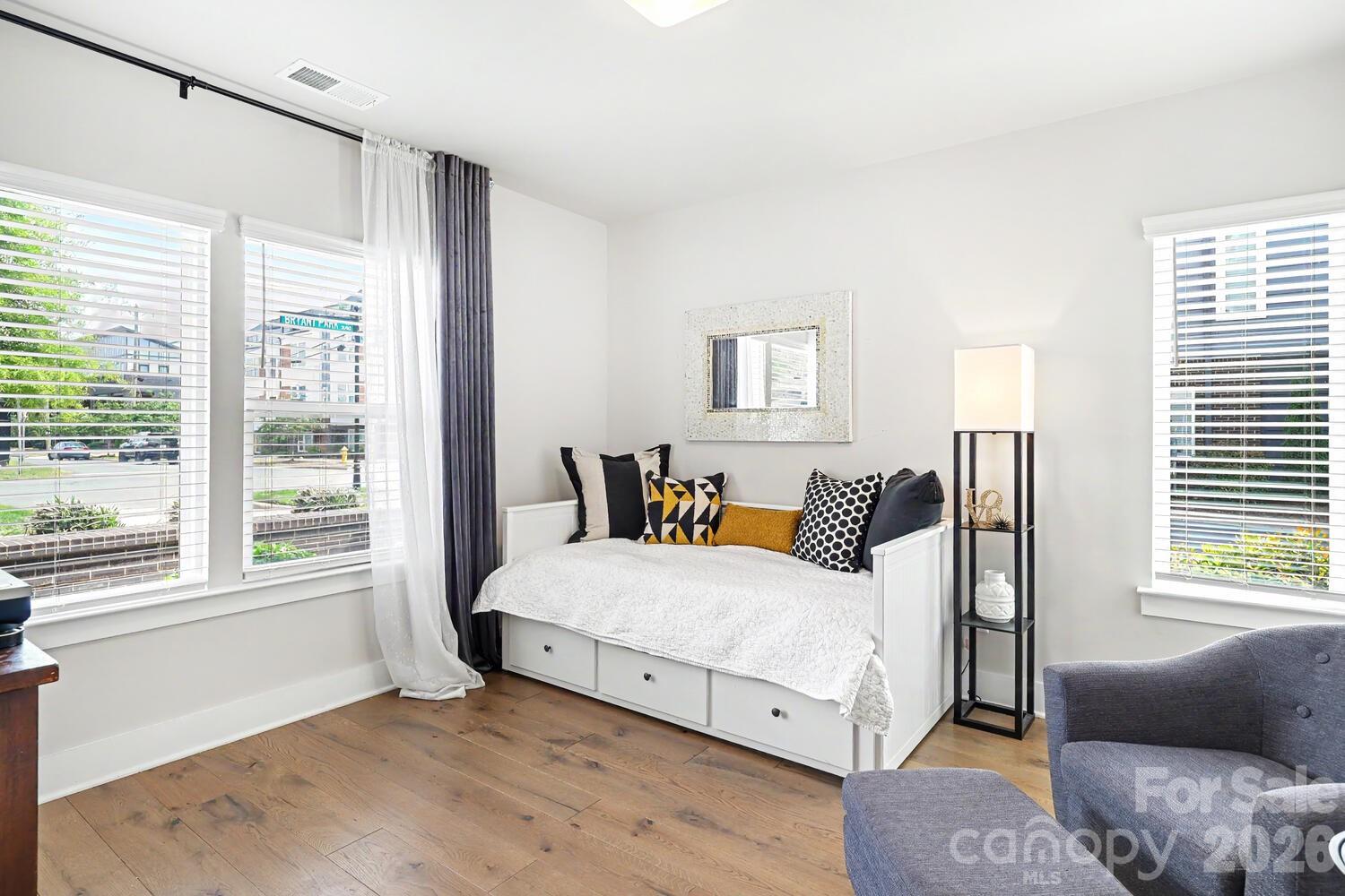Photo 32 of 2032 Bryant Park Drive, Charlotte, NC