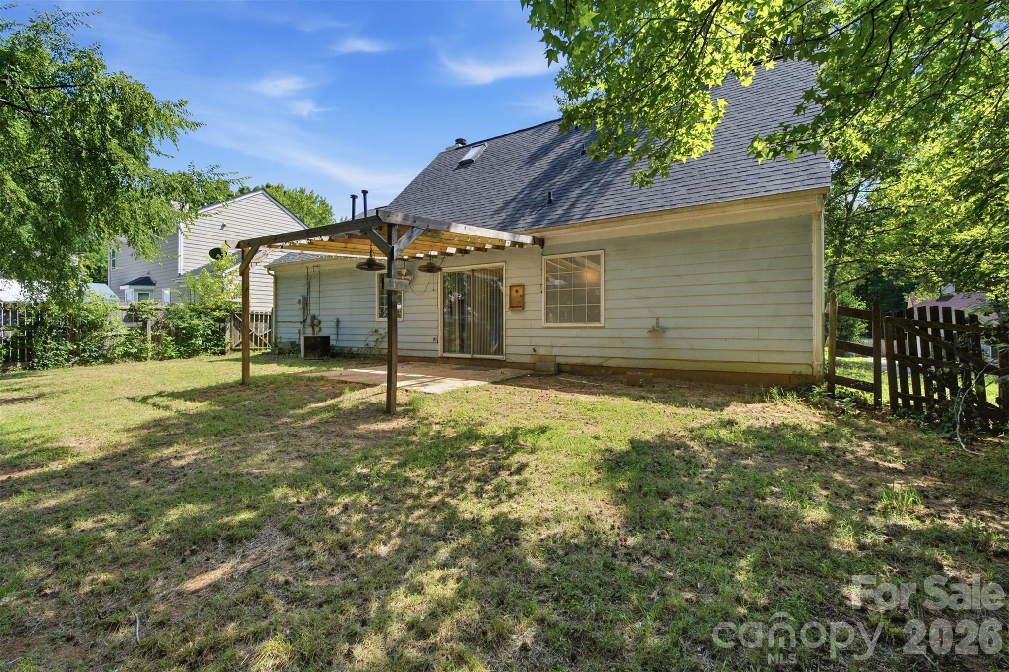 Home for sale at 8345 Houndstooth Drive, Charlotte, NC — photo 20 of 24
