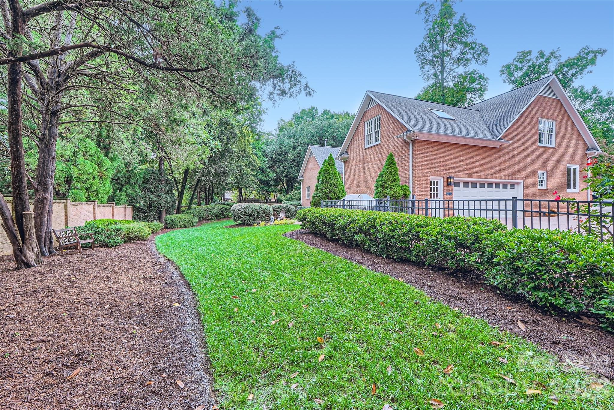 Photo 48 of 2560 Morrocroft Lane, Charlotte, NC