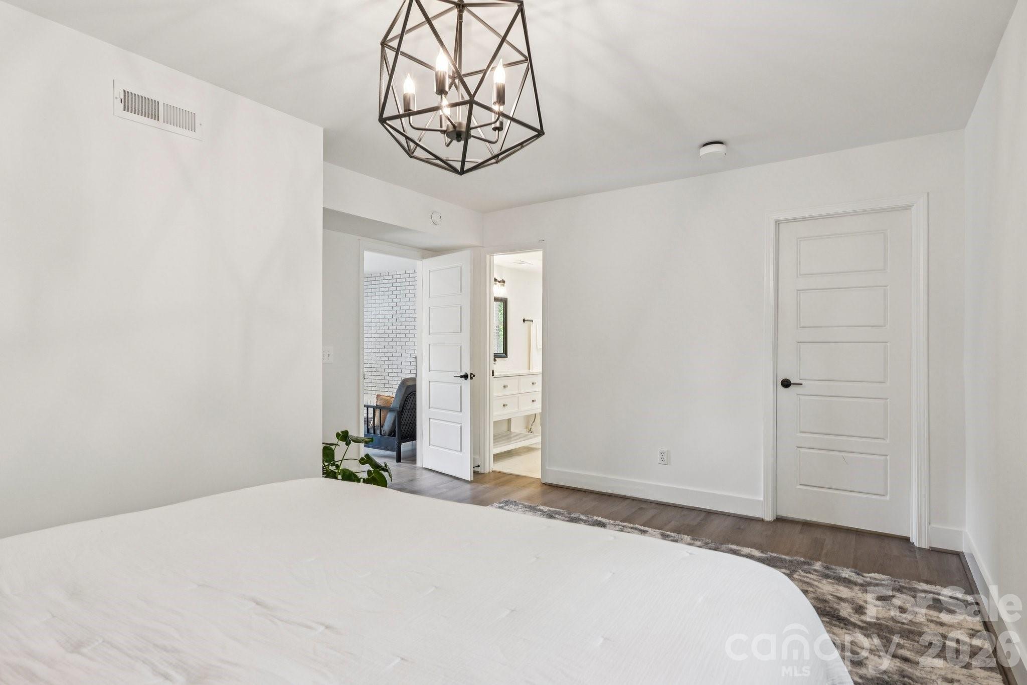 5300 Cheval Place, Charlotte, NC - photo 23 of 39