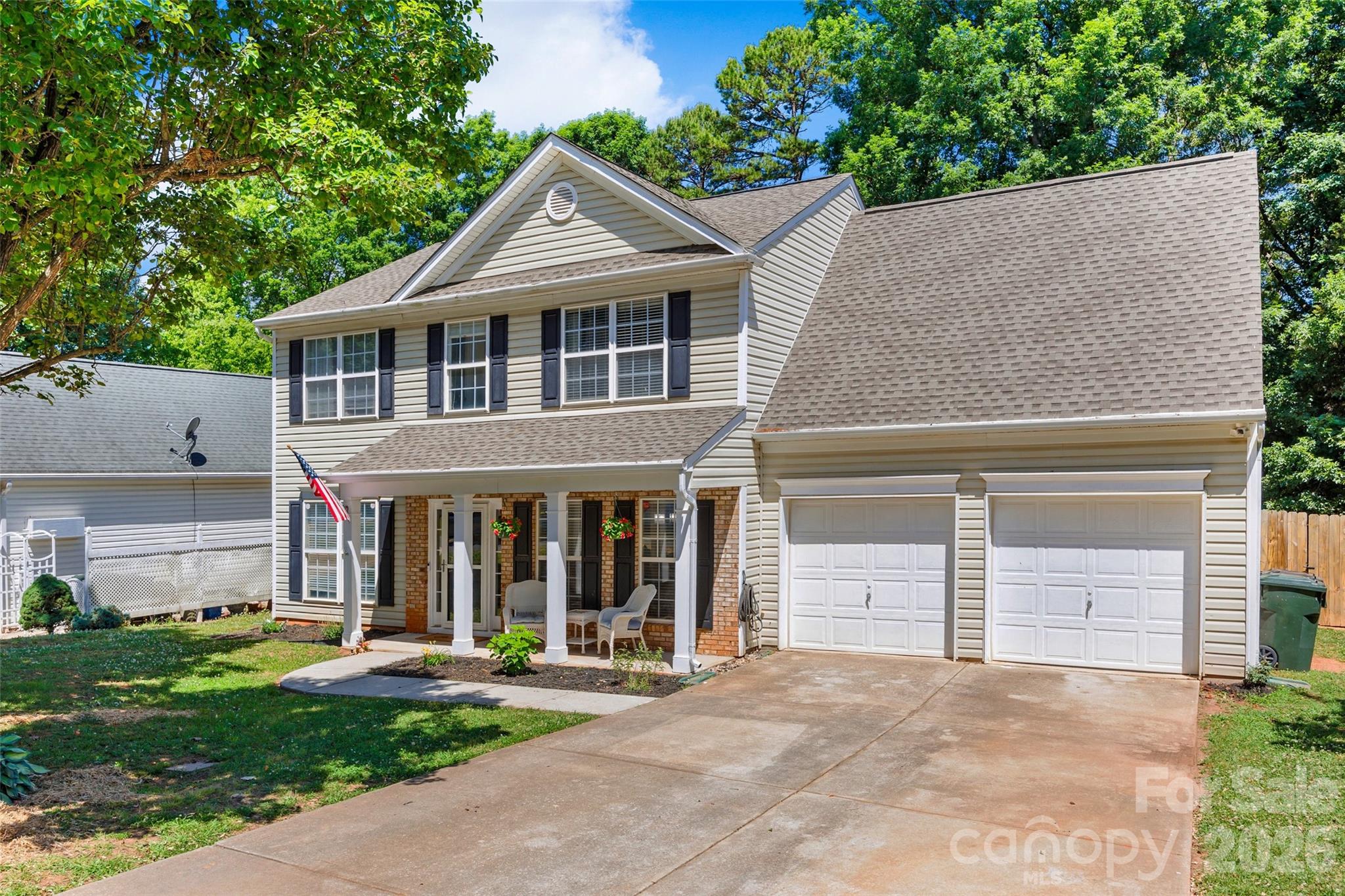Photo 2 of 570 Saddlebrook Drive, Rock Hill, SC