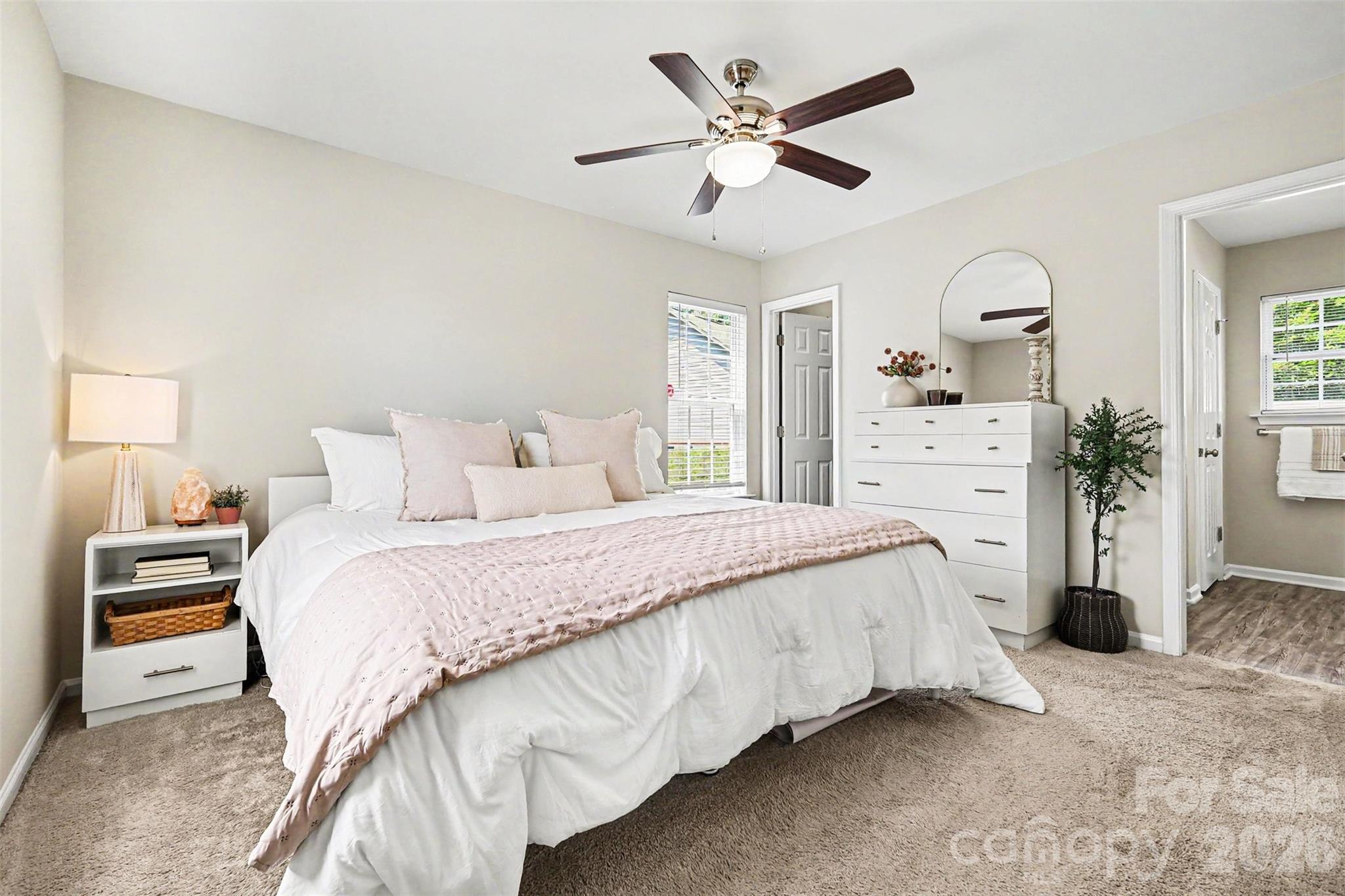 2540 Elmin Street, Charlotte, NC - photo 10 of 21