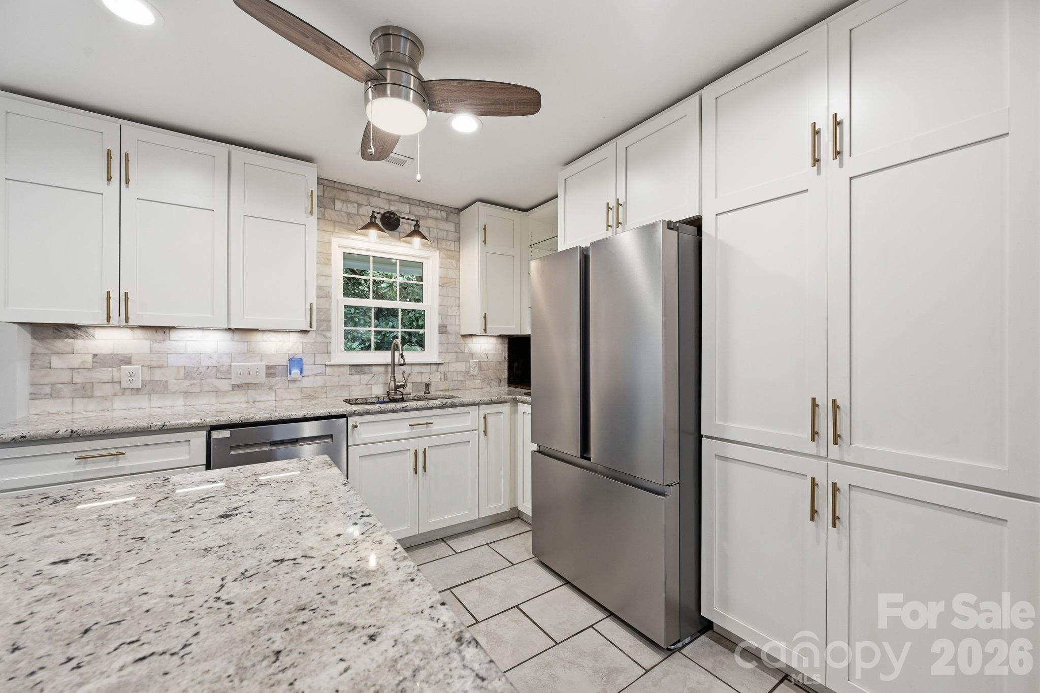Photo 10 of 2717 Olde Whitehall Road, Charlotte, NC