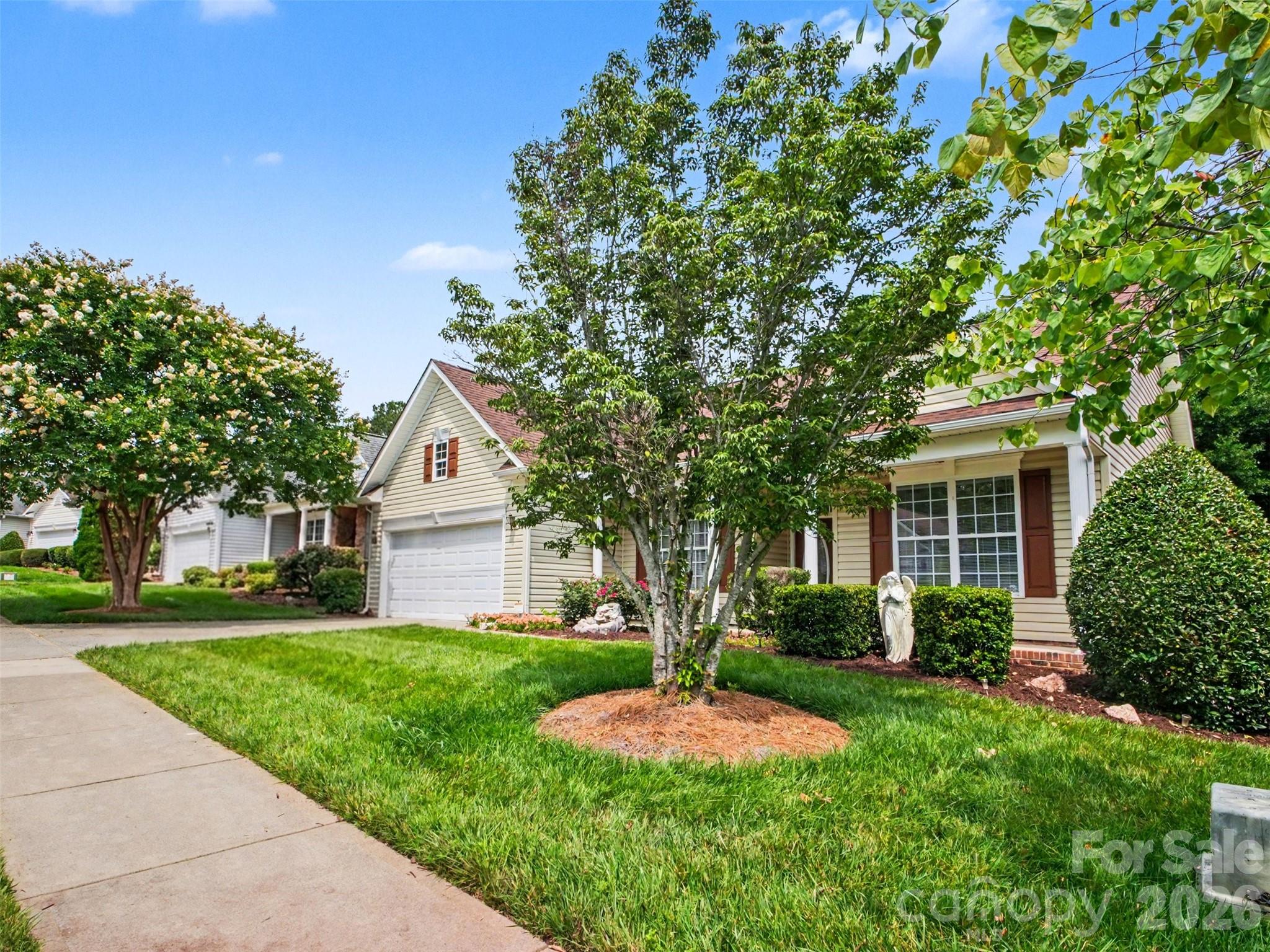 Photo 3 of 834 Platinum Drive, Fort Mill, SC