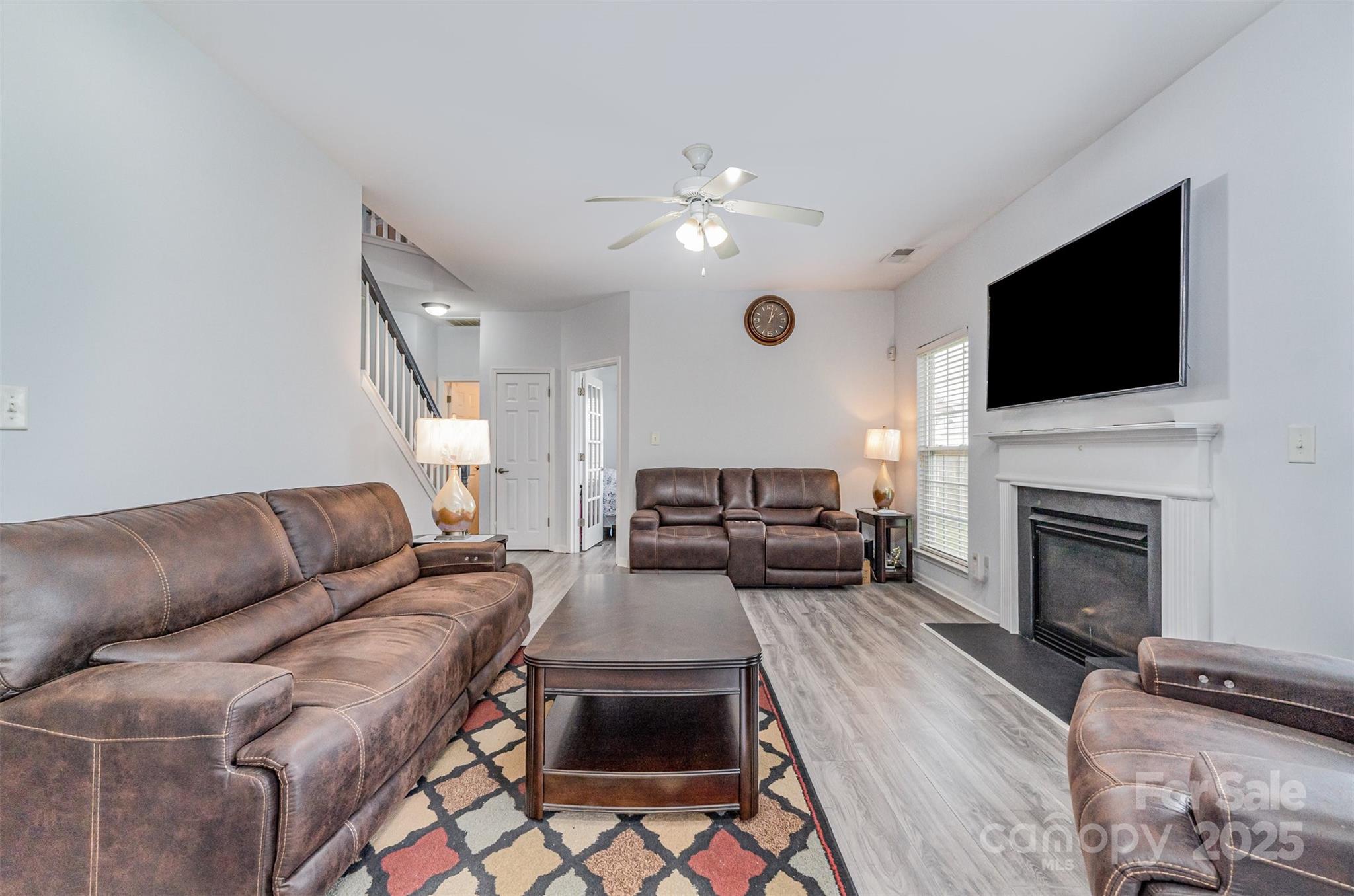 Photo 4 of 2823 Oakdale Pasture Drive, Charlotte, NC