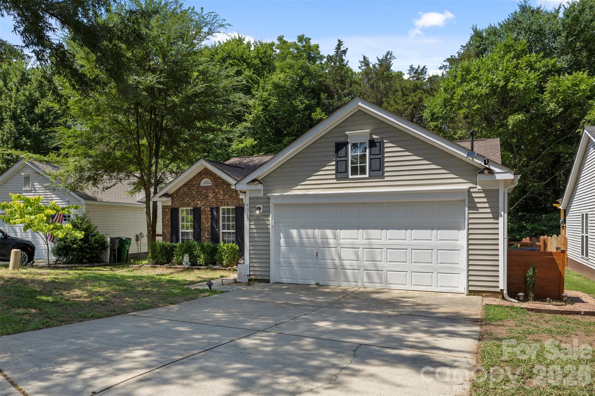 Photo 3 of 4313 Bubbling Brook Court, Charlotte, NC