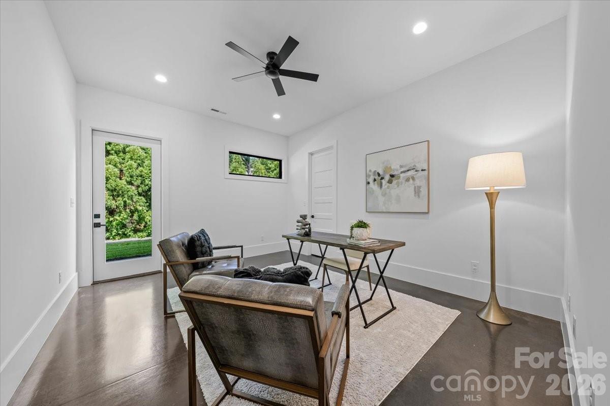 3304 Mar Vista Circle, Charlotte, NC - photo 33 of 47
