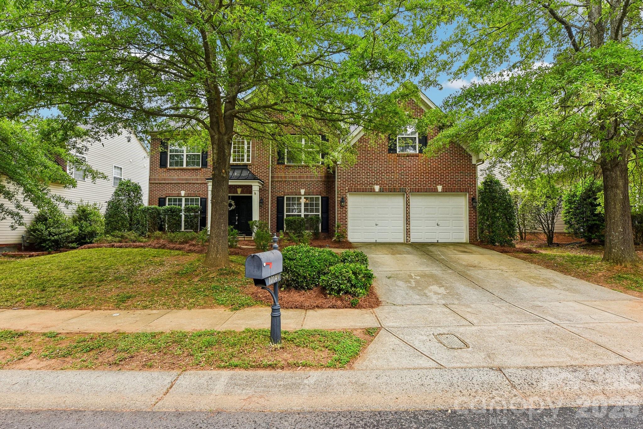 10149 Barrands Lane, Charlotte, NC - photo 2 of 49