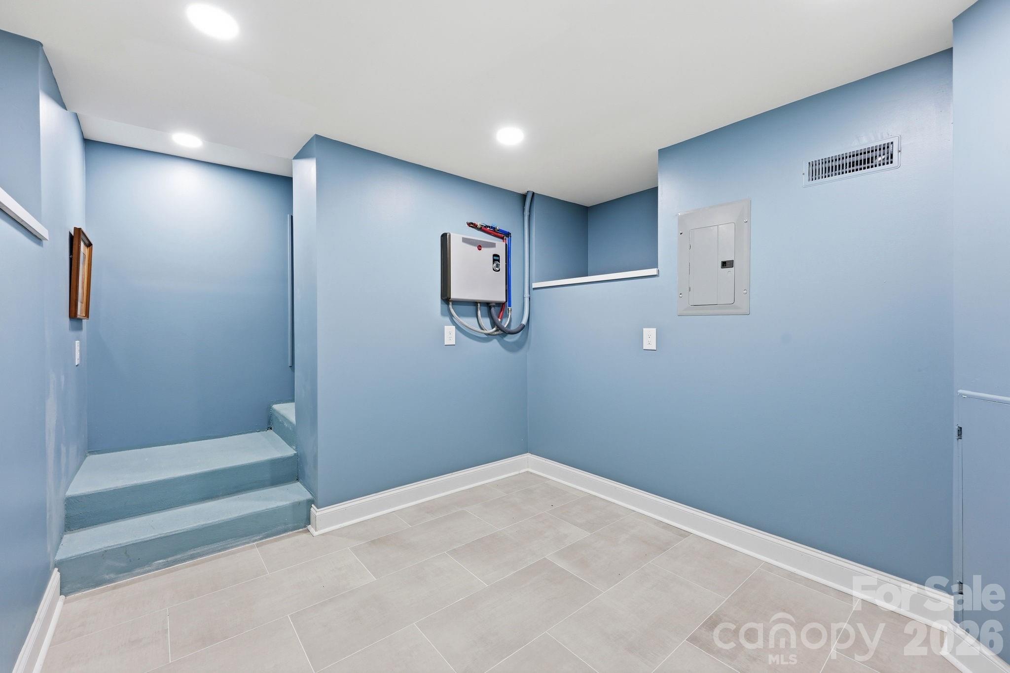 Home for sale at 327 Campus Street, Charlotte, NC — photo 31 of 48