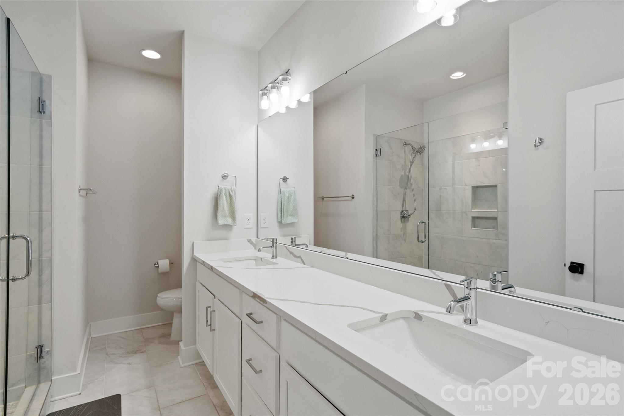 Photo 16 of 5040 York Park Lane, Charlotte, NC