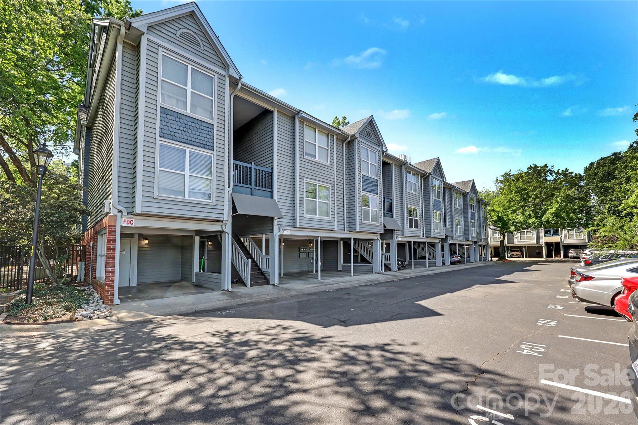 Photo 2 of 517 N Graham Street2D, Charlotte, NC