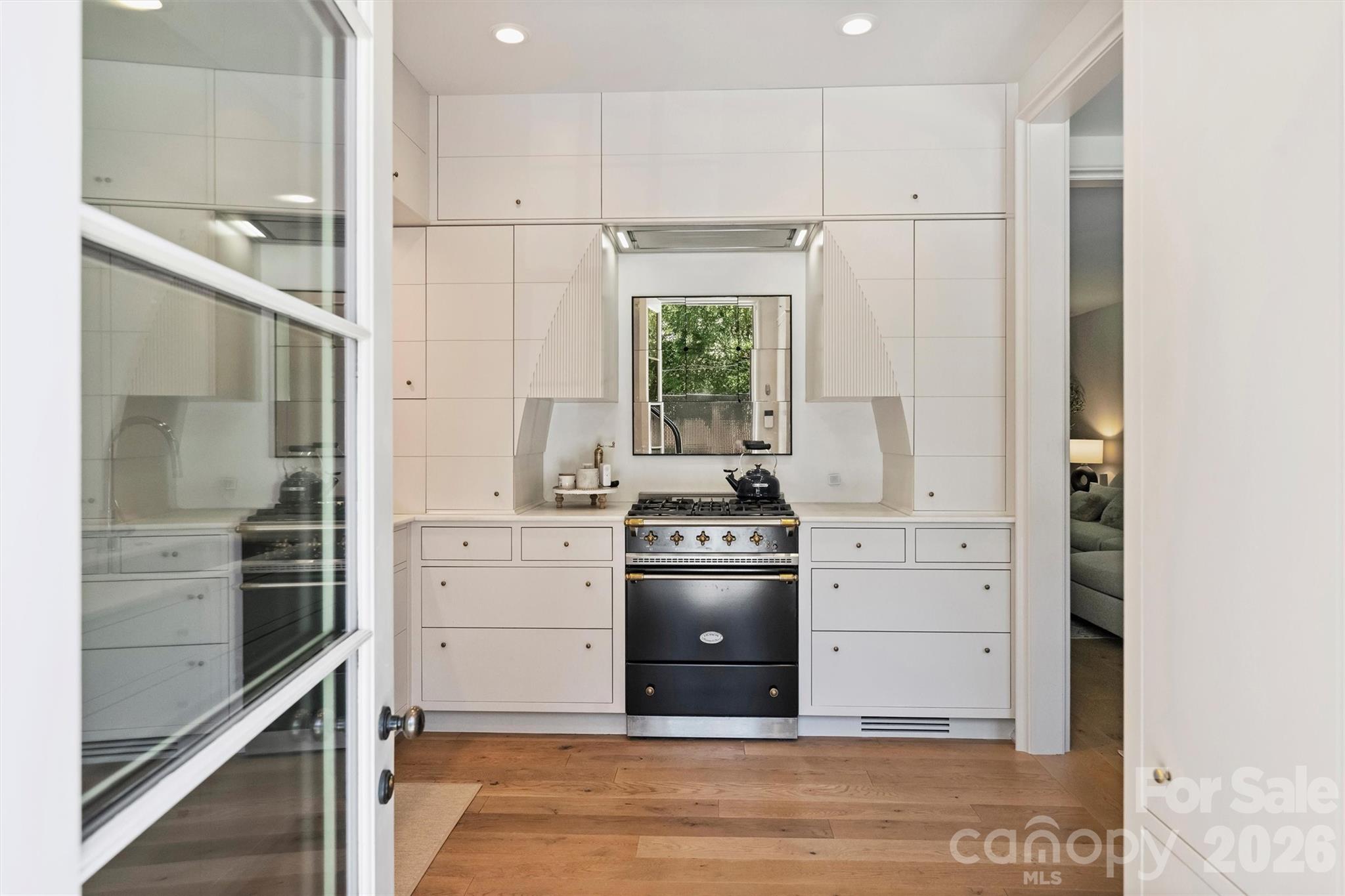 Photo 17 of 930 Ardsley Road2, Charlotte, NC