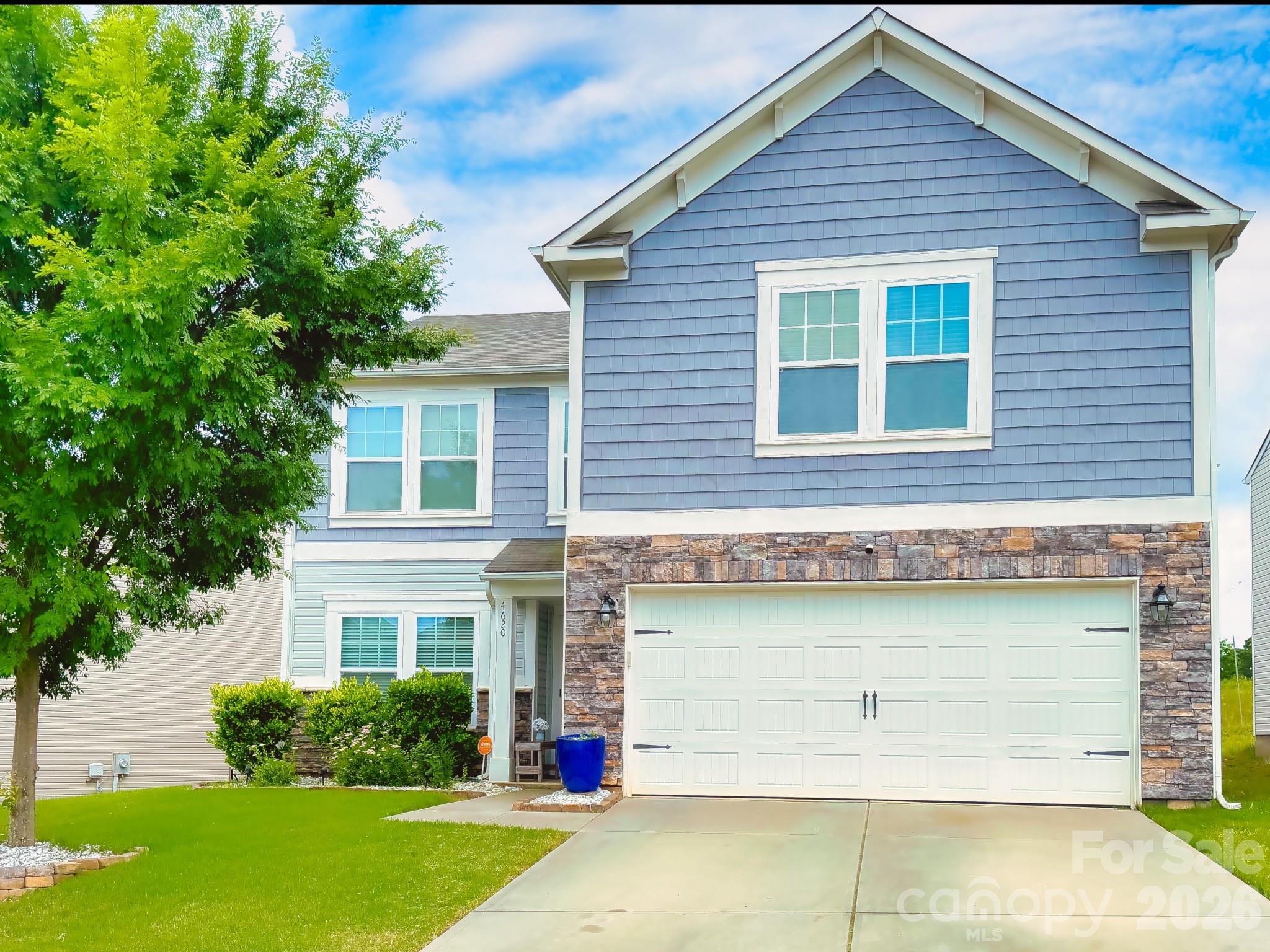 Home for sale at 4620 Gibbons Link Road, Charlotte, NC — photo 1 of 24