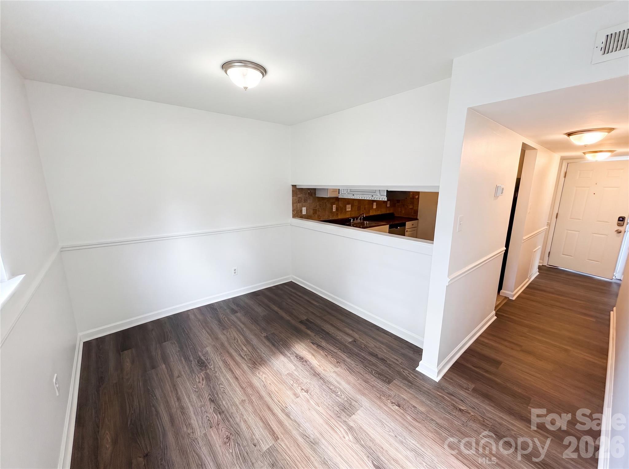 Photo 8 of 1625 Merry Oaks RoadD, Charlotte, NC