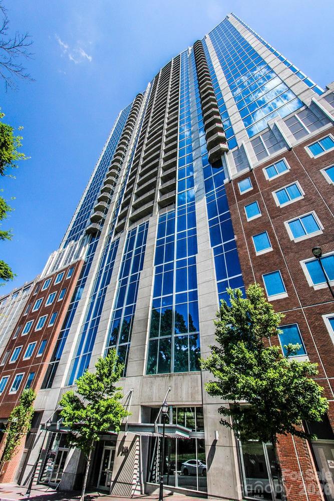 210 N Church Street1507, Charlotte, NC