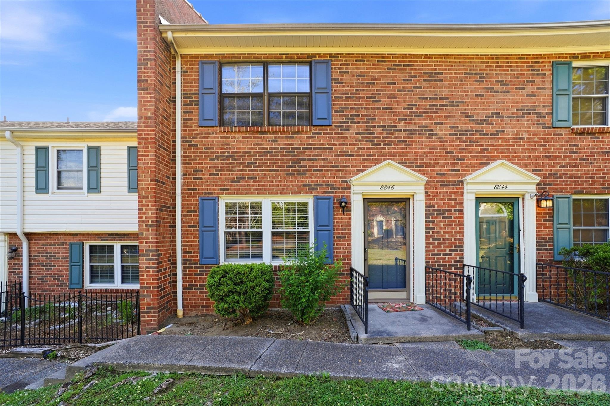 Photo 2 of 8846 Hunter Ridge Drive, Charlotte, NC