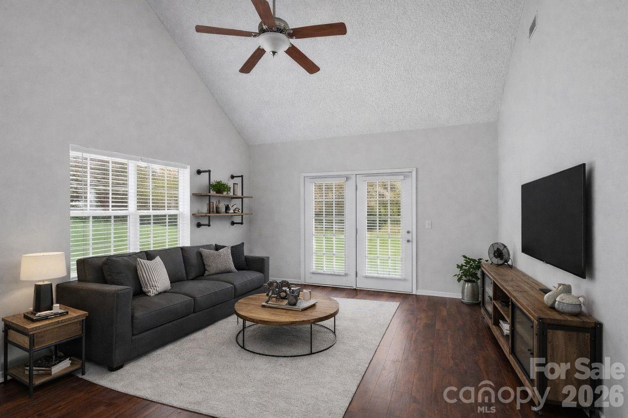 Photo 31 of 8221 Christmas Court, Charlotte, NC