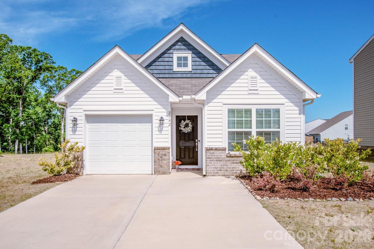 2742 Legacy Ridge Lane, Catawba, NC - photo 1 of 1
