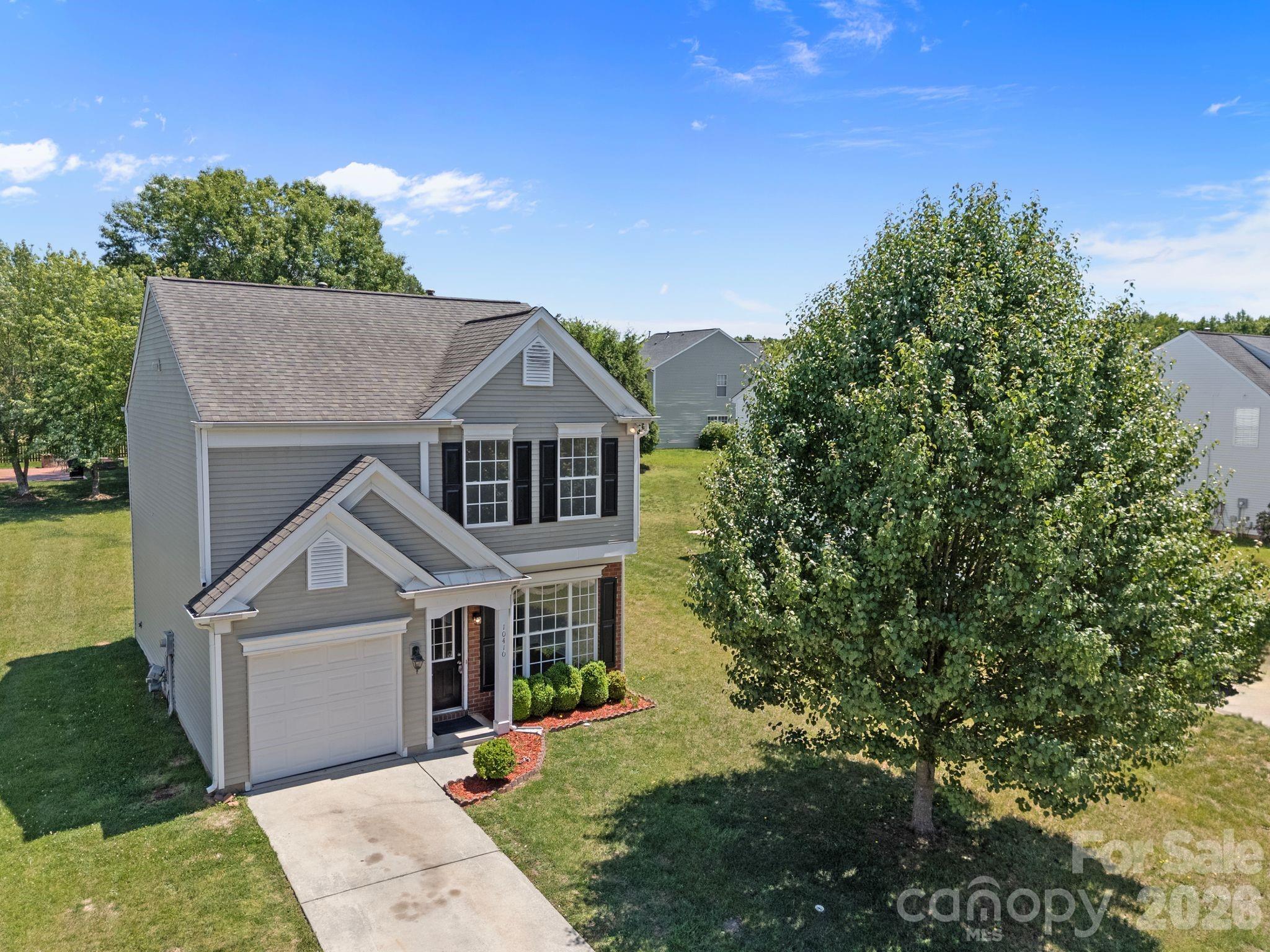 Photo 5 of 10410 Roundleaf Drive, Charlotte, NC