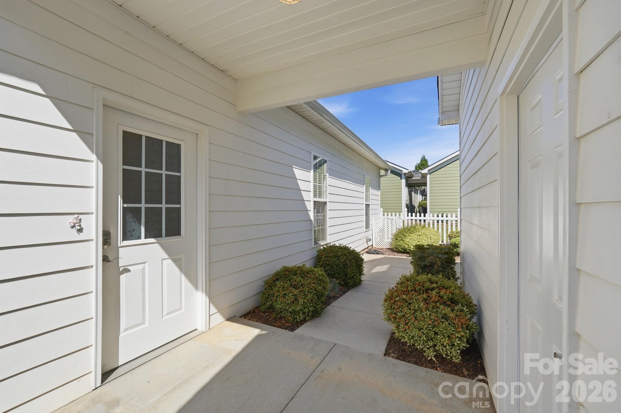 Photo 32 of 13344 Old Compton Court, Pineville, NC