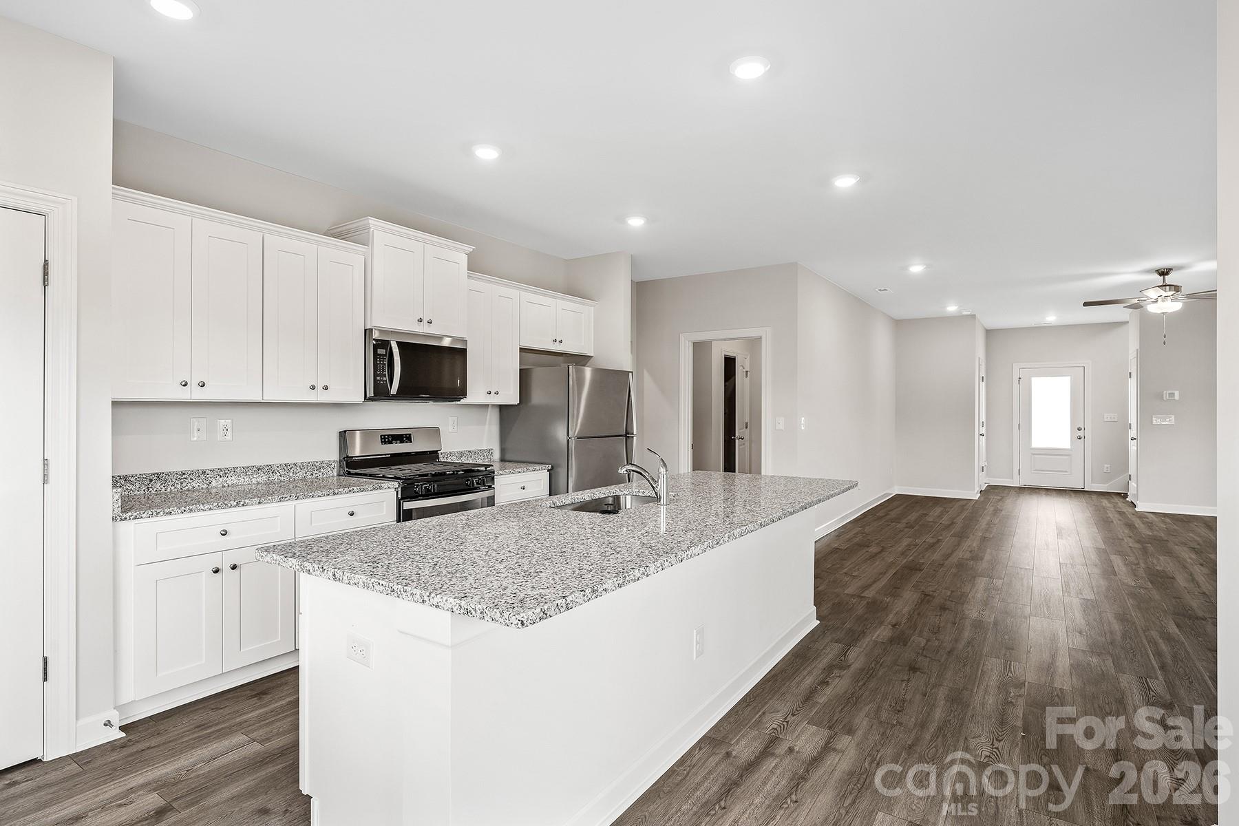 Photo 8 of 6516 Fairford Drive, Charlotte, NC