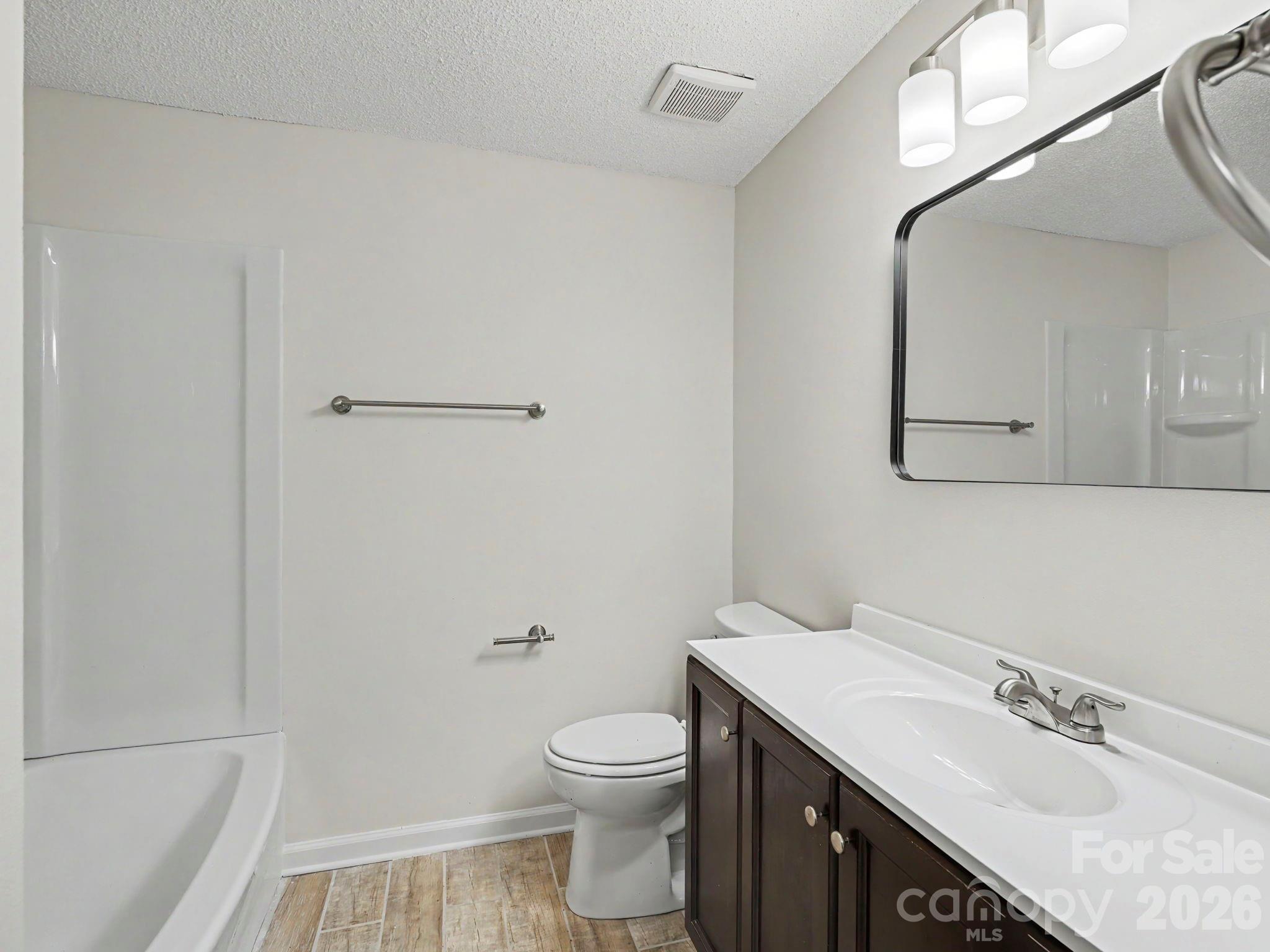 Photo 18 of 9416 Lexington Circle, Charlotte, NC