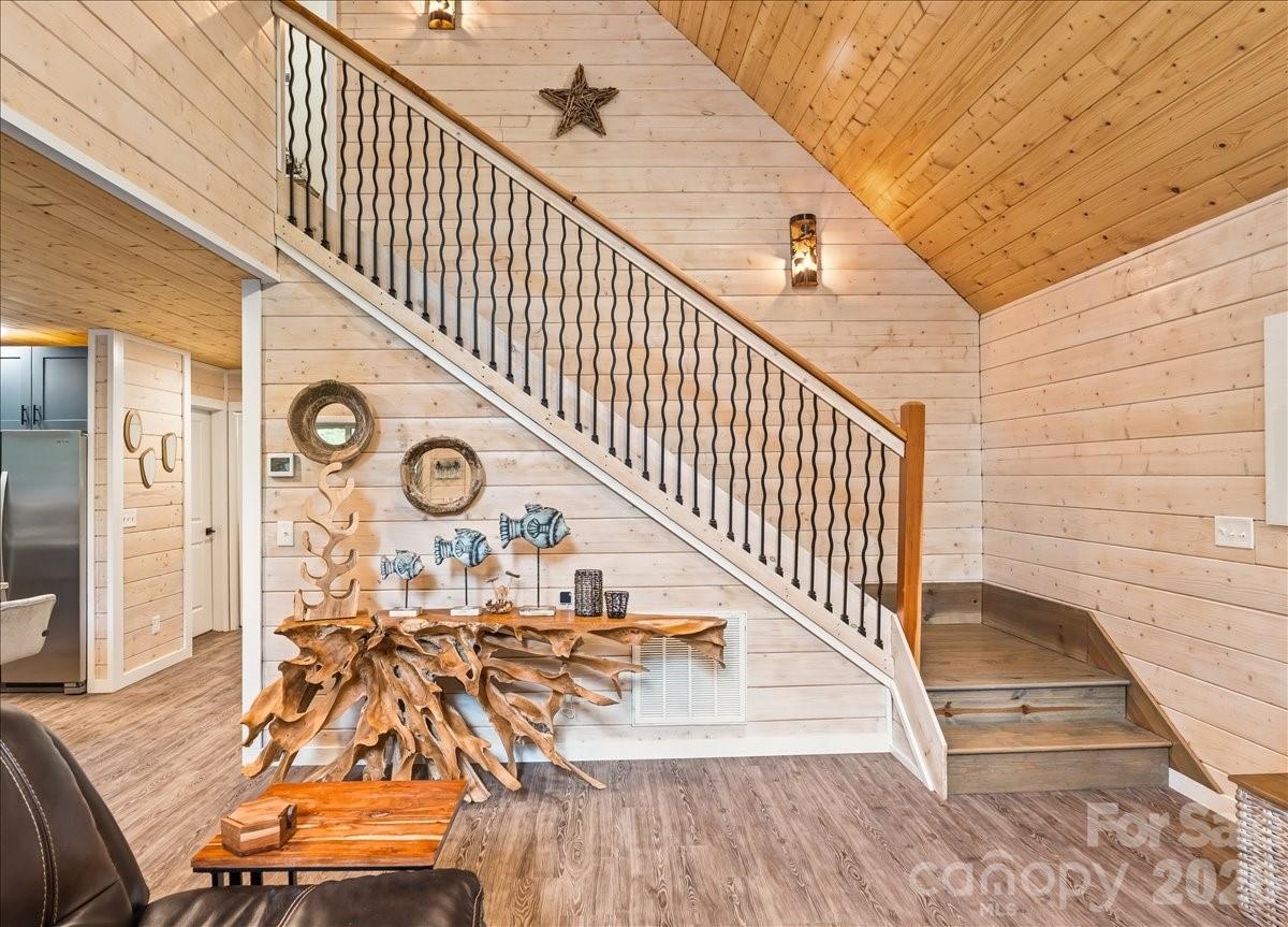 33 Indian Trace Road, Maggie Valley, NC - photo 36 of 43