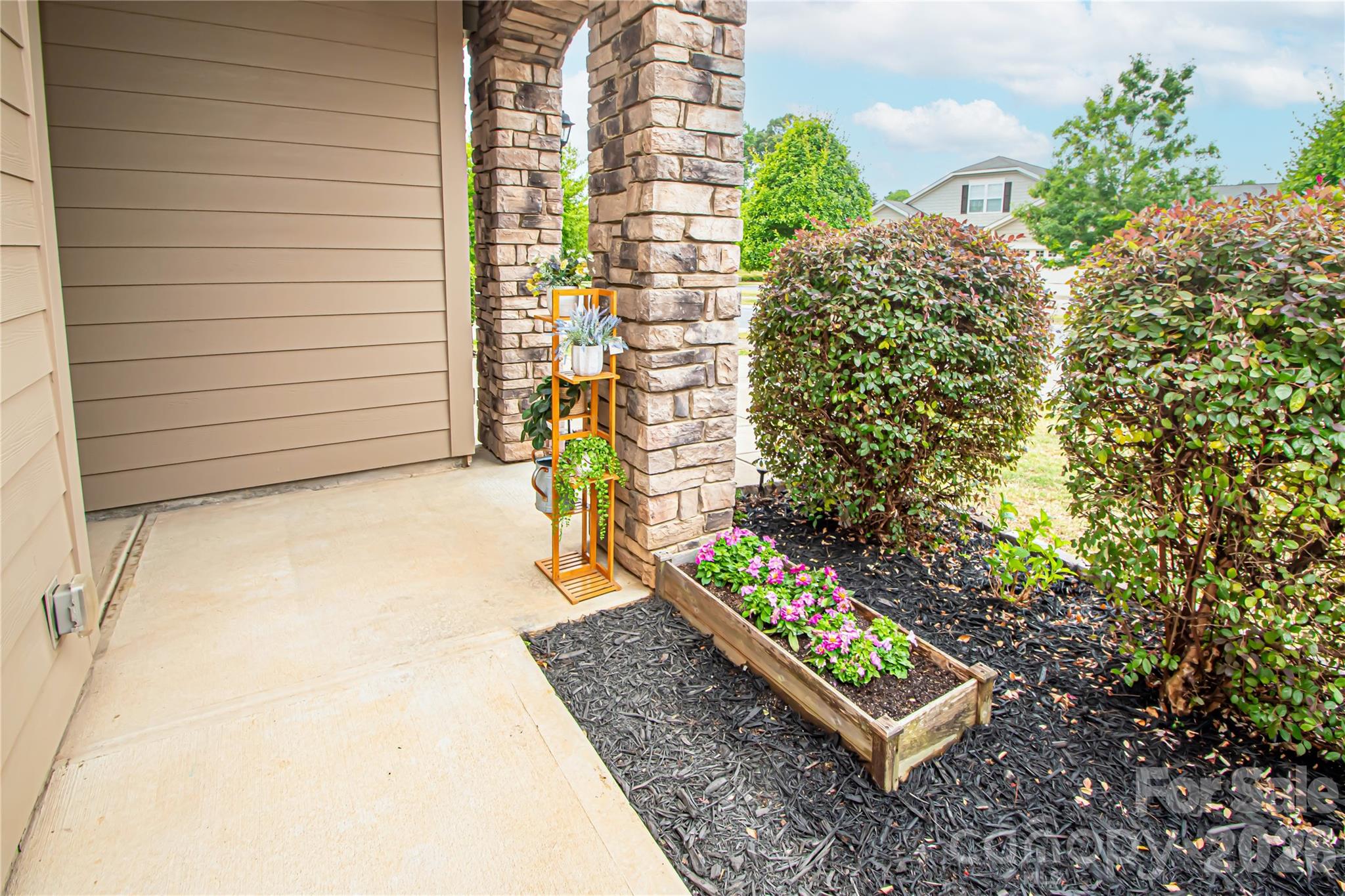 Photo 3 of 11145 Chapeclane Road, Charlotte, NC