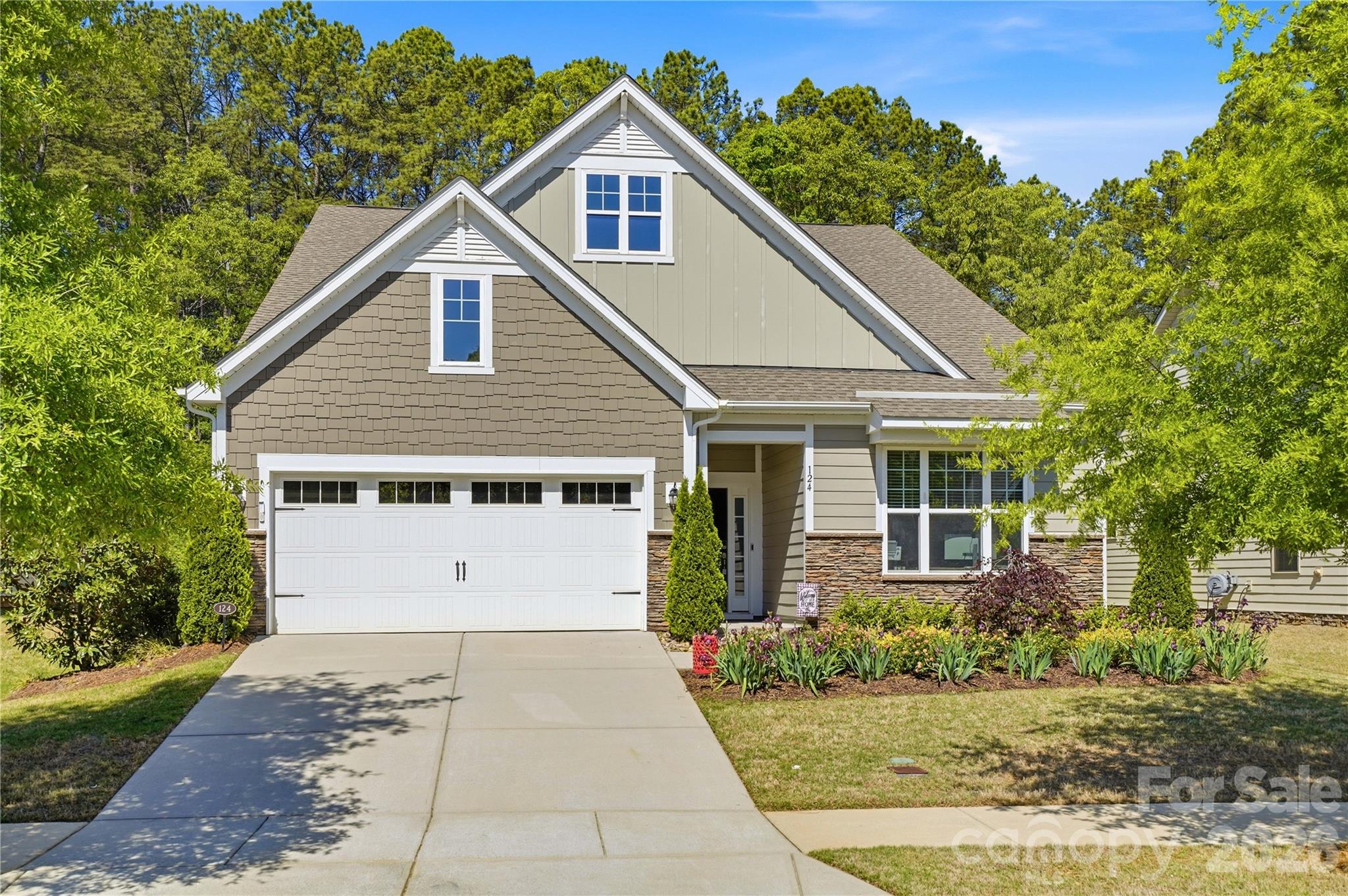 124 Van Gogh Trail, Mount Holly, NC