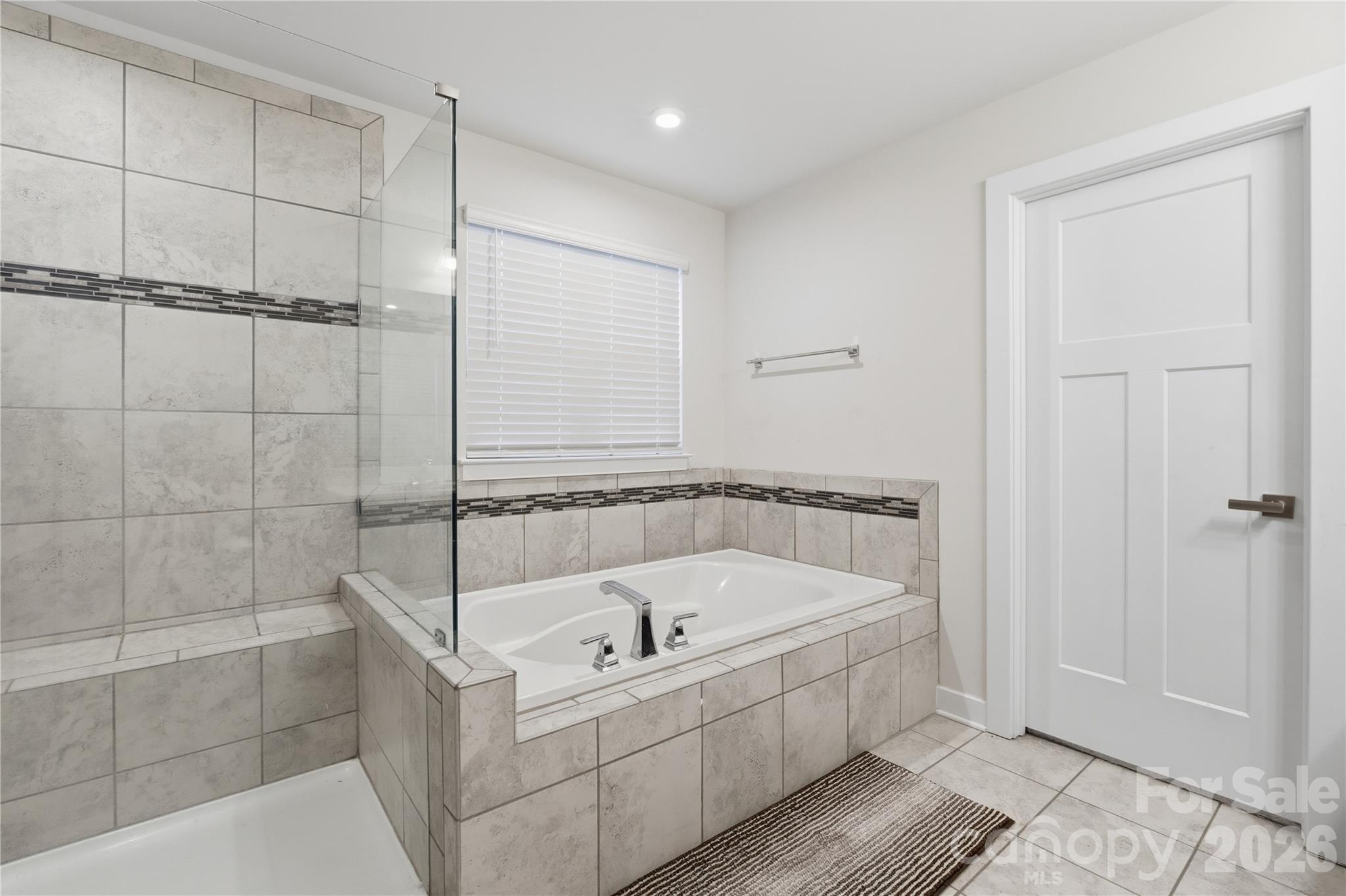 Photo 39 of 10158 Paper Birch Drive, Charlotte, NC