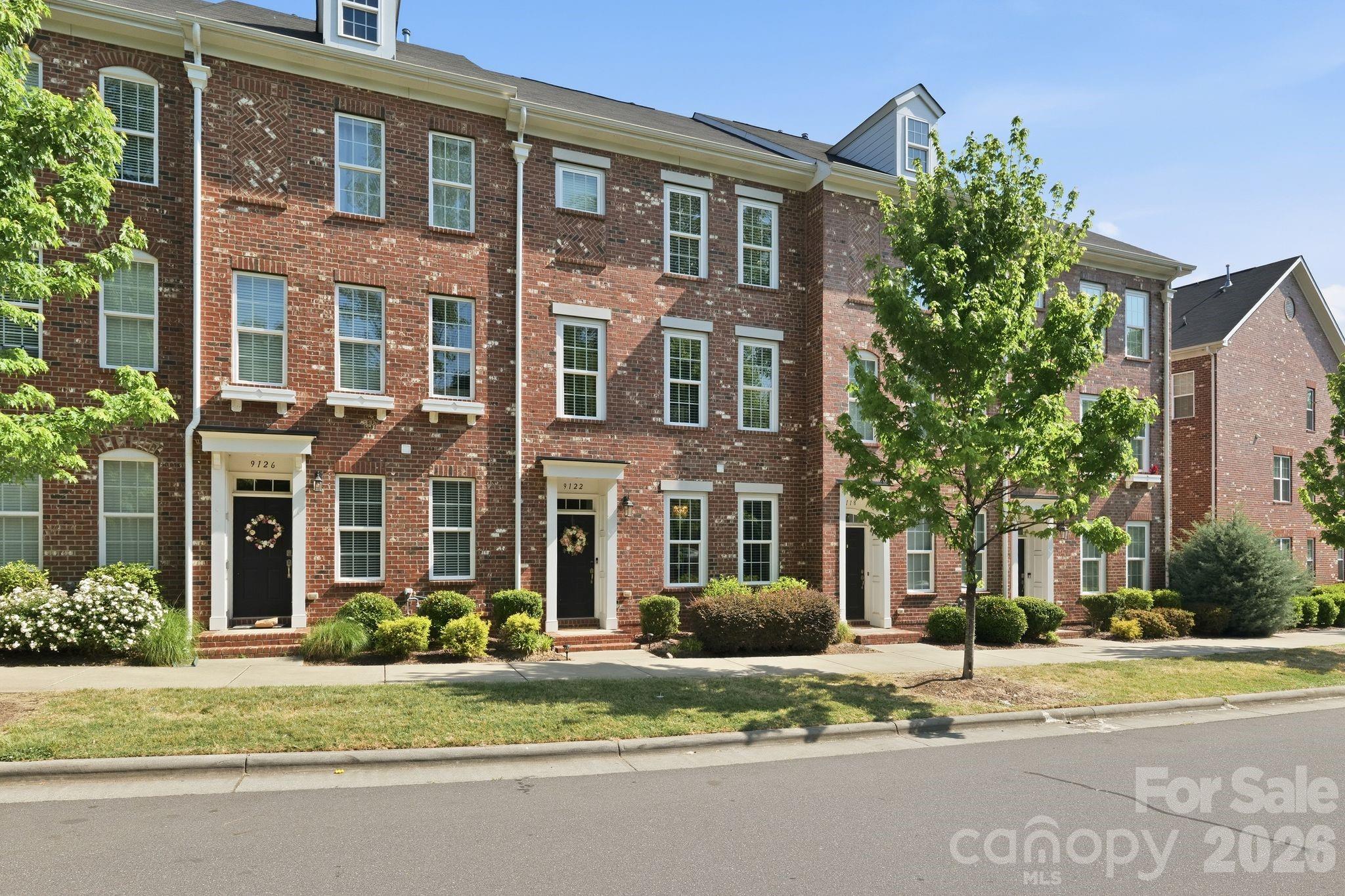 Home for sale at 9122 Oban Passage Drive, Charlotte, NC — photo 1 of 35