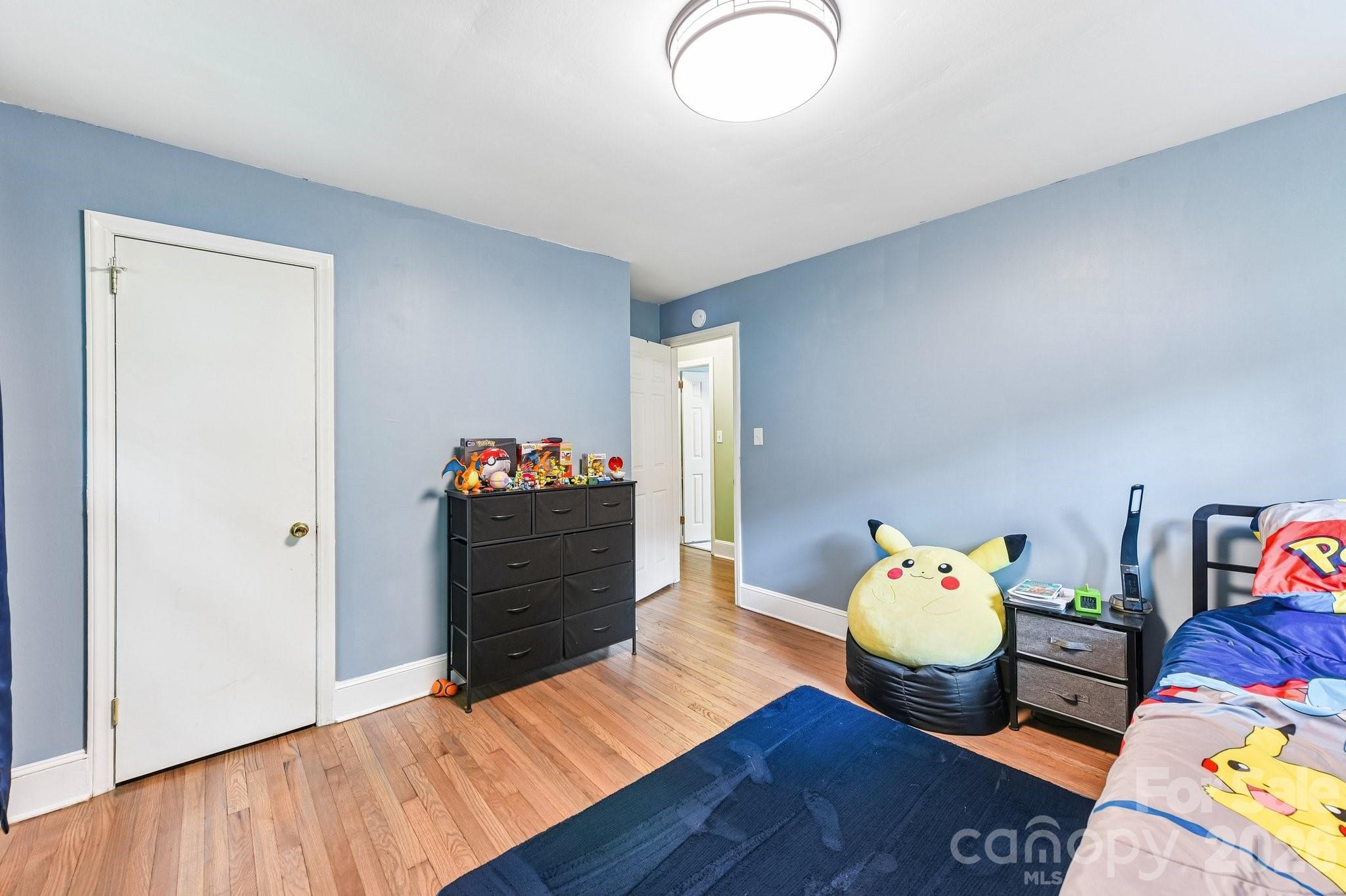 Home for sale at 933 Clanton Road, Charlotte, NC — photo 13 of 25