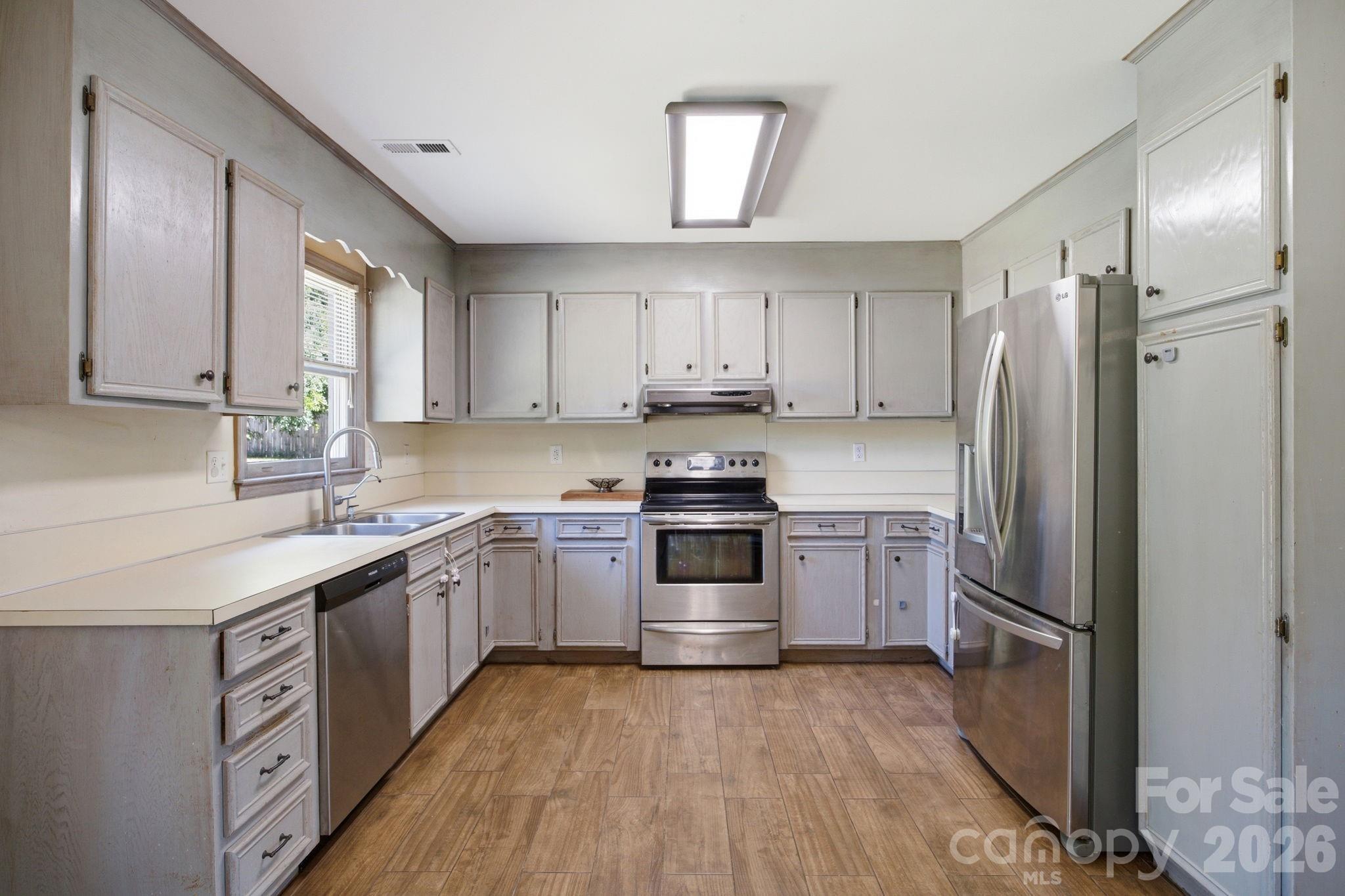 129 Salem Meadow Drive, Statesville, NC - photo 13 of 41