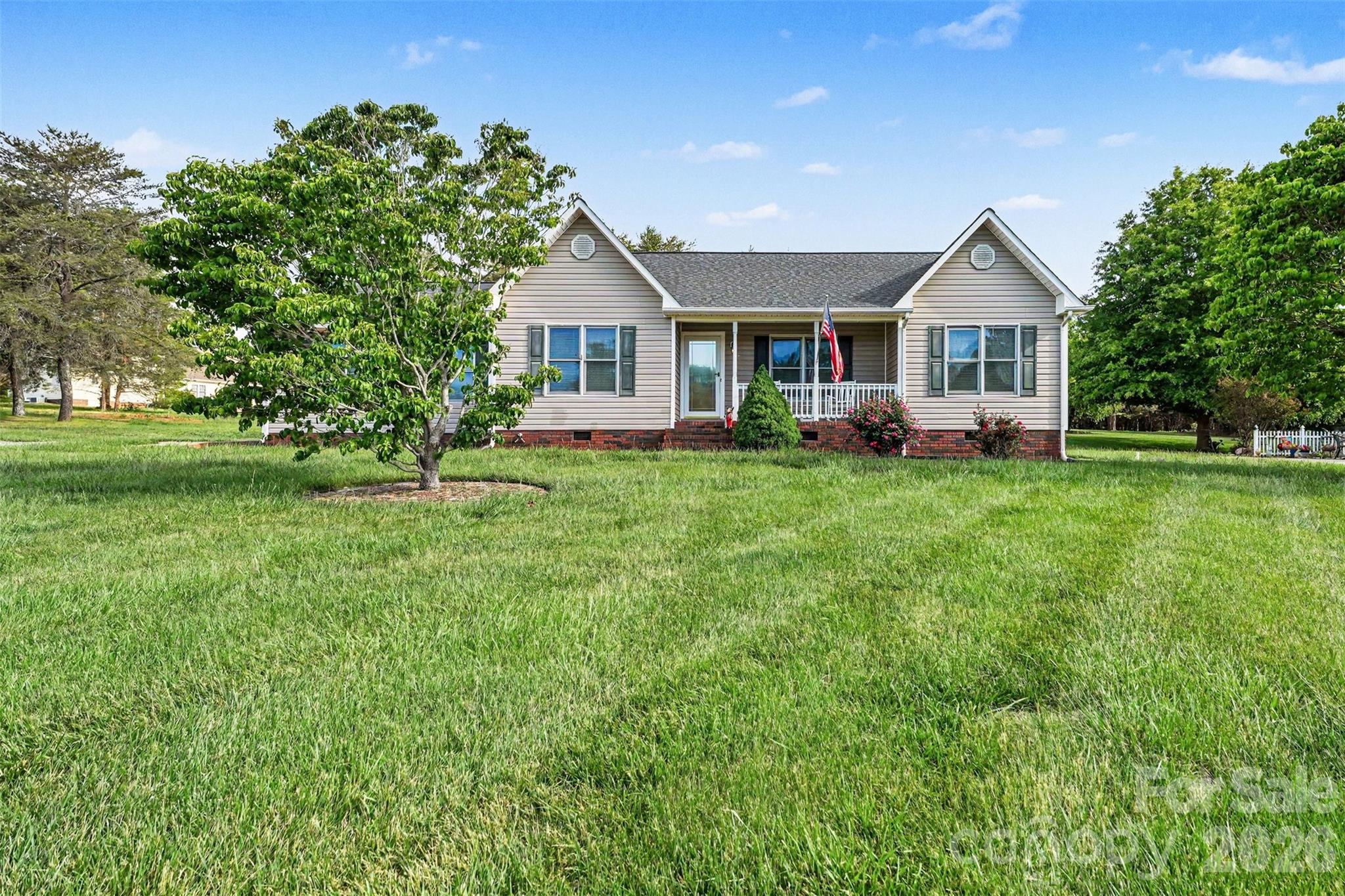 Photo 3 of 173 Alpine Circle, Statesville, NC