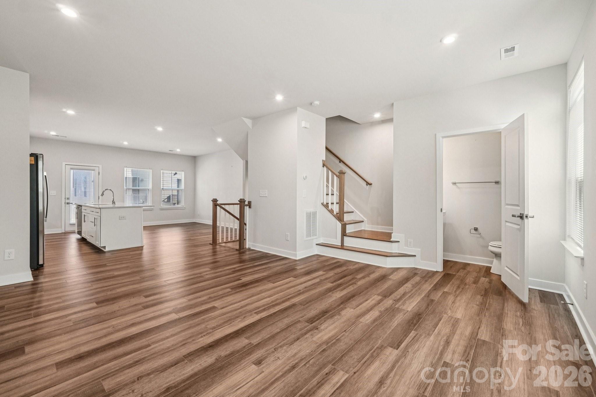 Photo 12 of 547 Nantahala Drive, Charlotte, NC