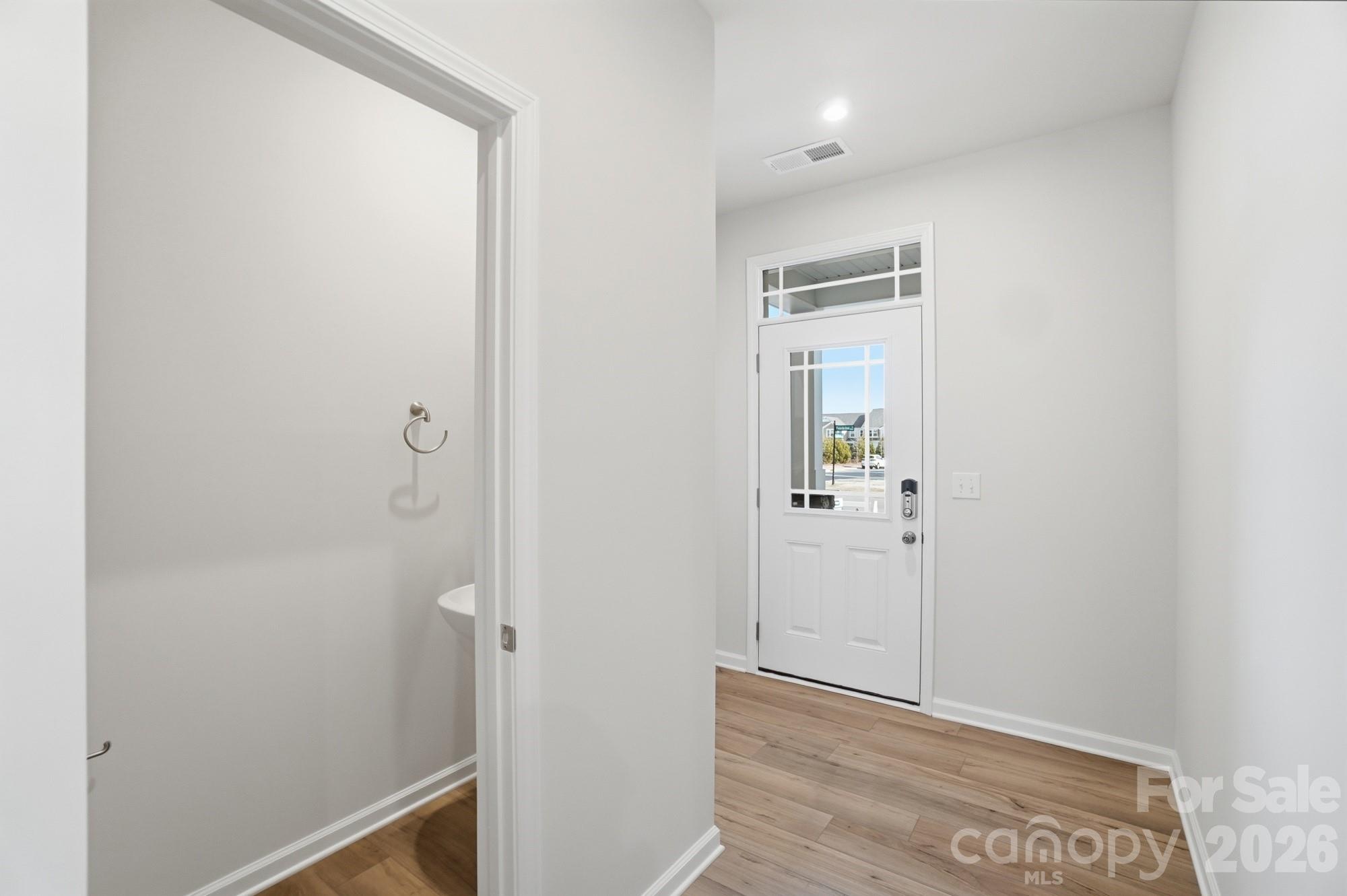 Photo 4 of 7013 Cerris Drive, Charlotte, NC