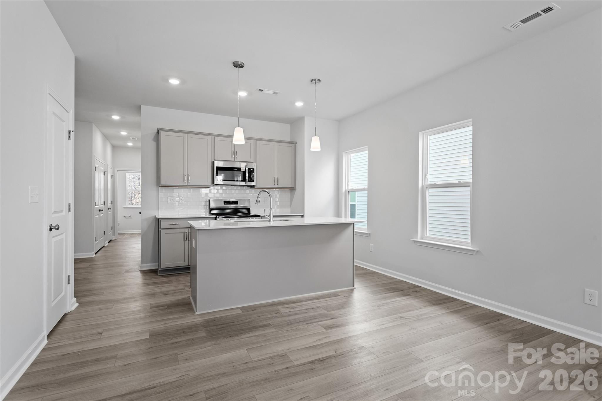 Photo 9 of 5865 Tuckaseegee Road, Charlotte, NC