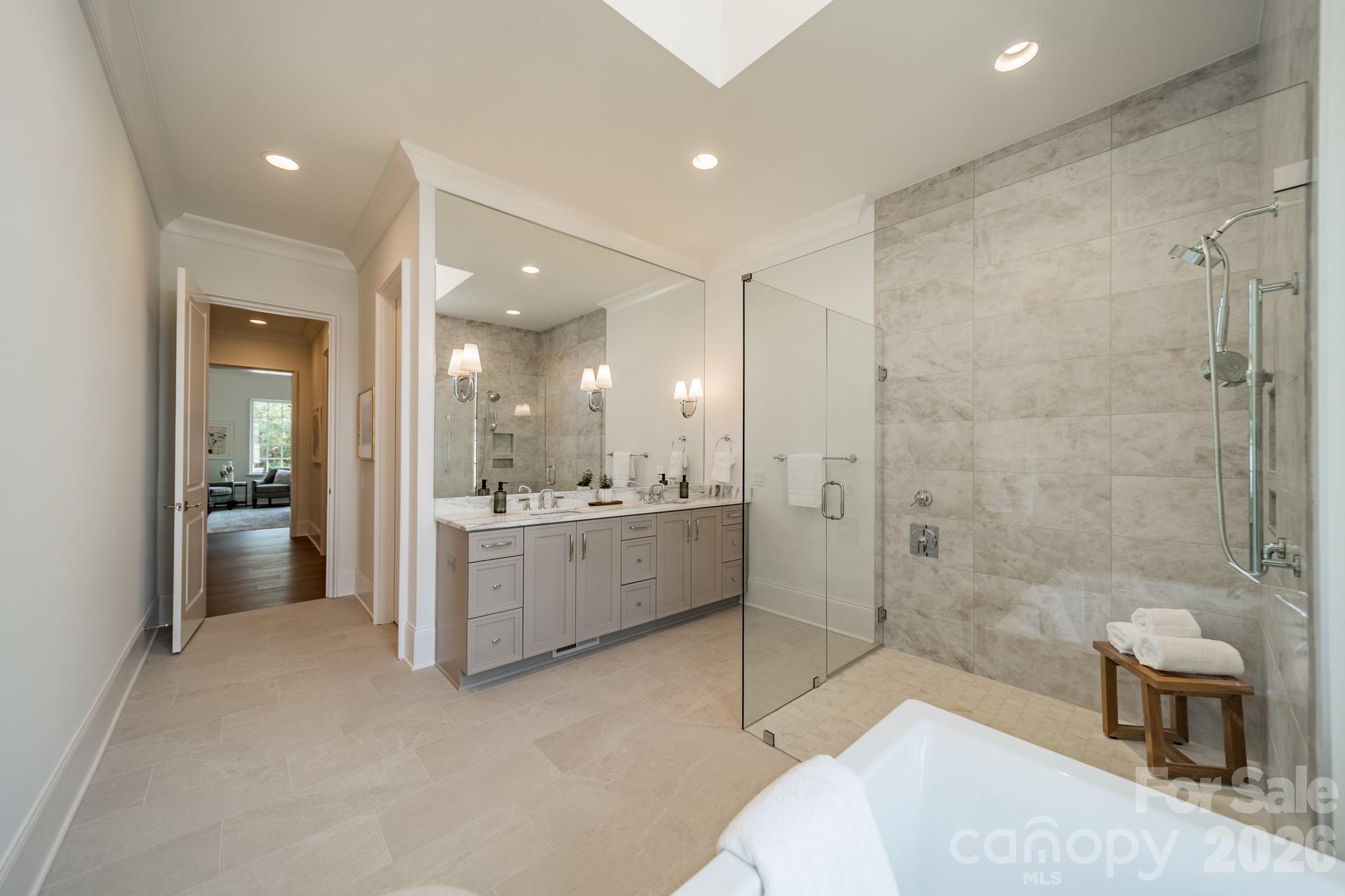 2113 Brandon CircleA, Charlotte, NC - photo 25 of 37