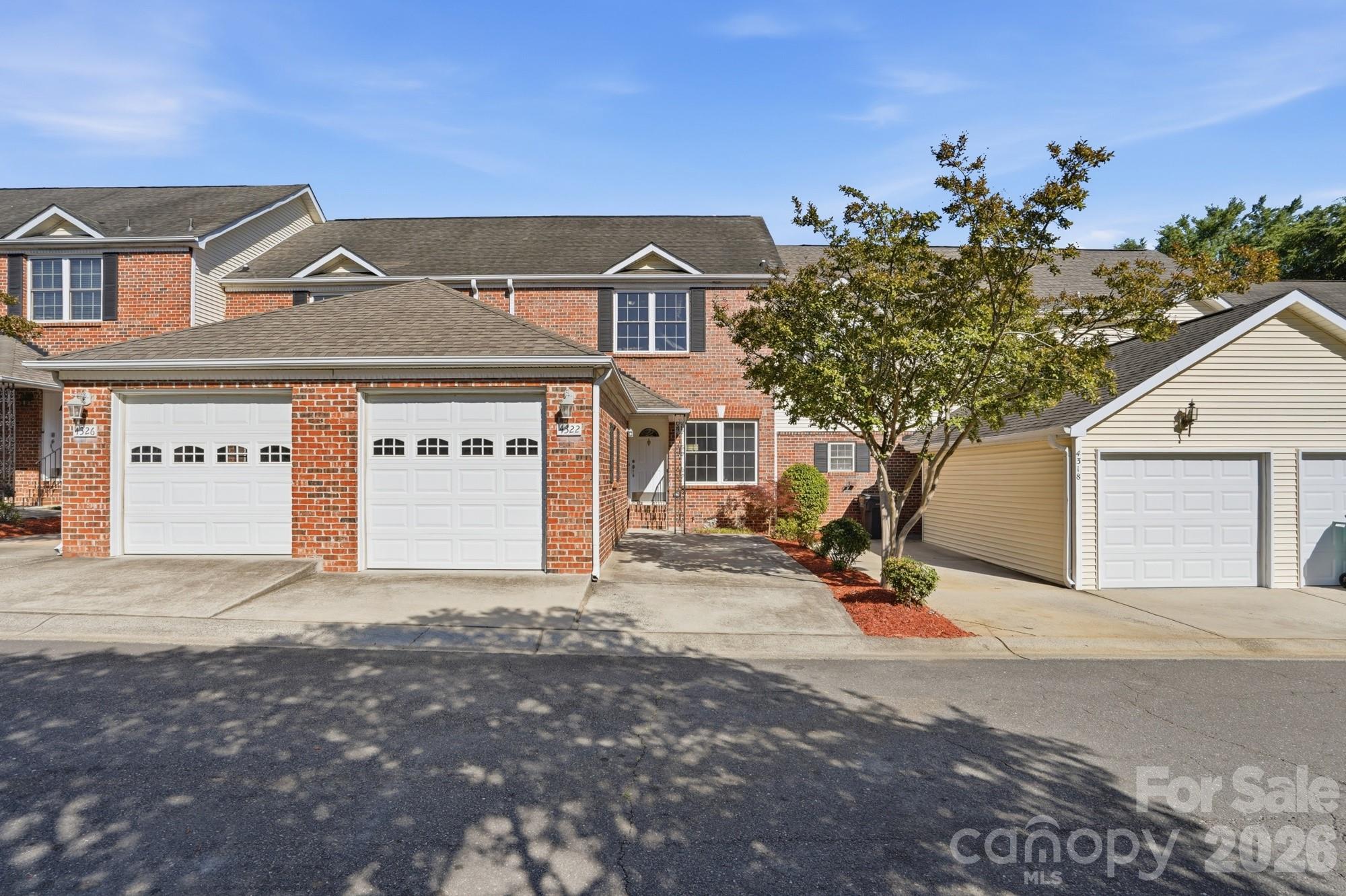 Photo 2 of 4322 Laurel Hill Lane, Charlotte, NC