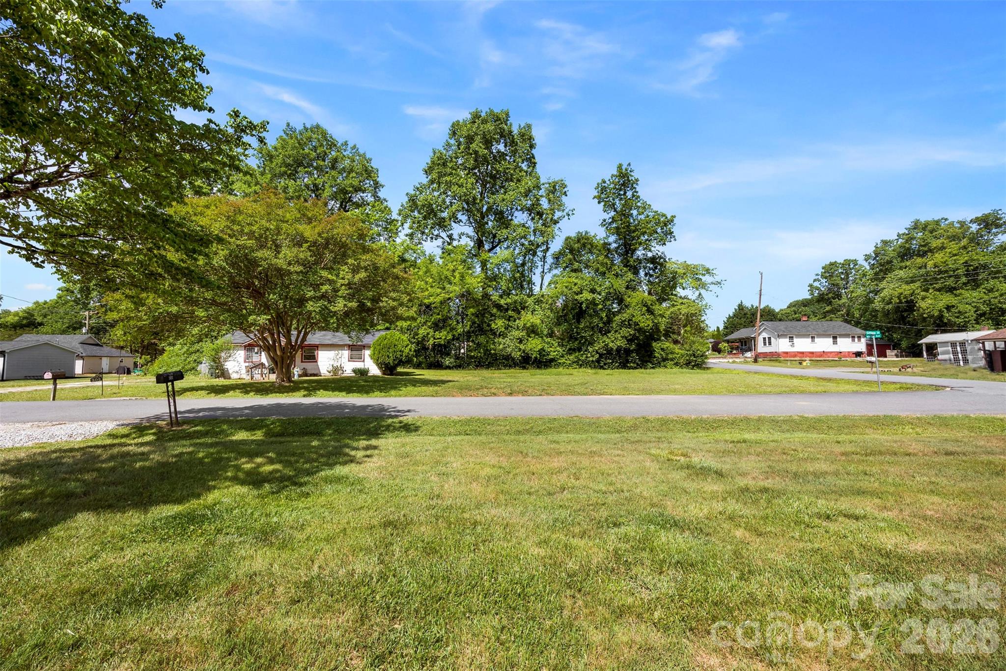 301 Gittens Street, Lowell, NC - photo 26 of 28