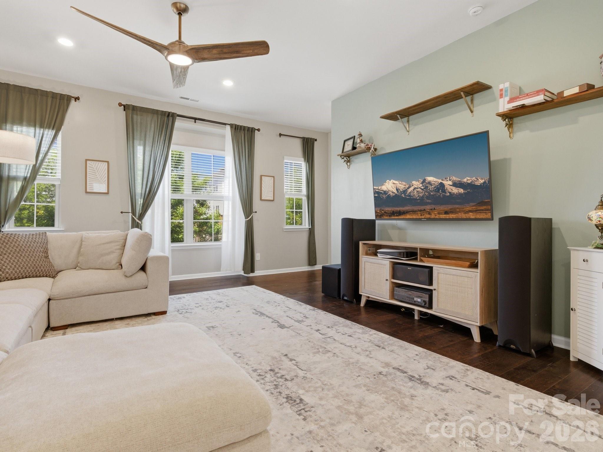 Photo 16 of 9812 Ainslie Downs Street, Charlotte, NC