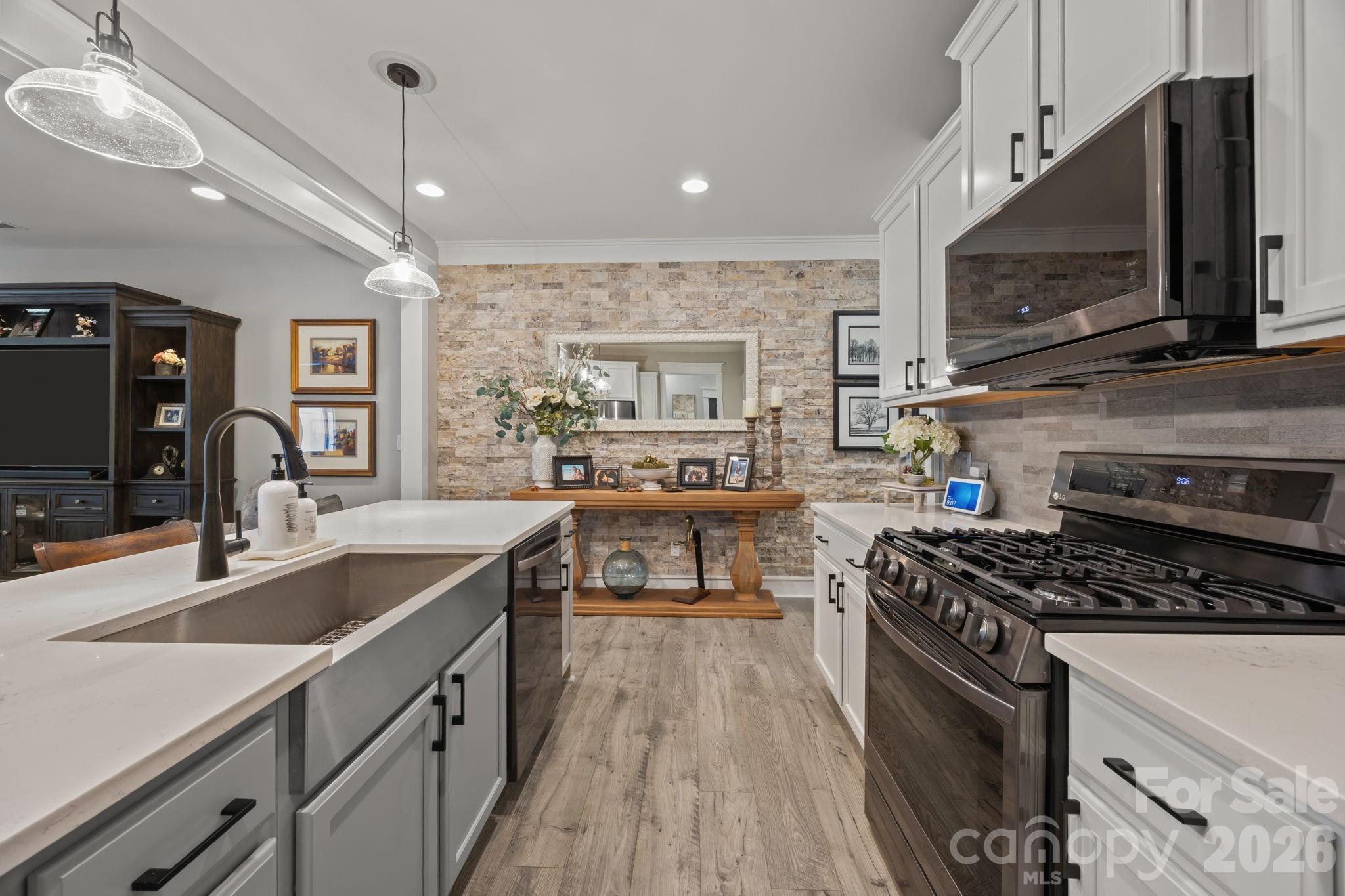 927 Canopy Falls Lane, York, SC - photo 6 of 31