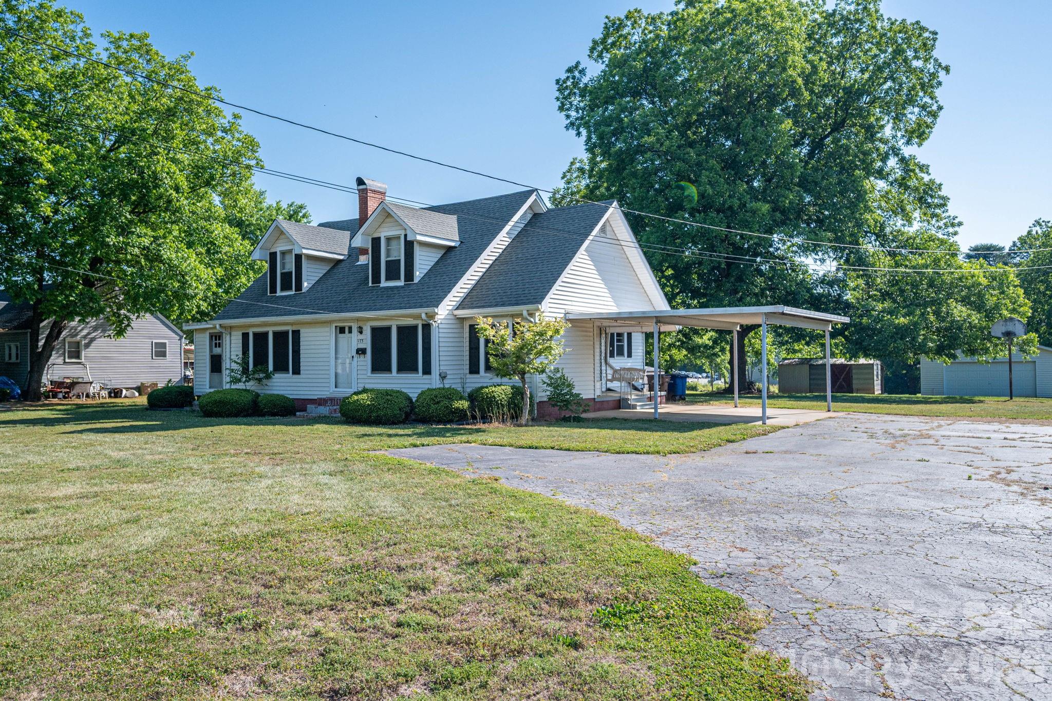 173 Salem Church Road, Lincolnton, NC - photo 1 of 31