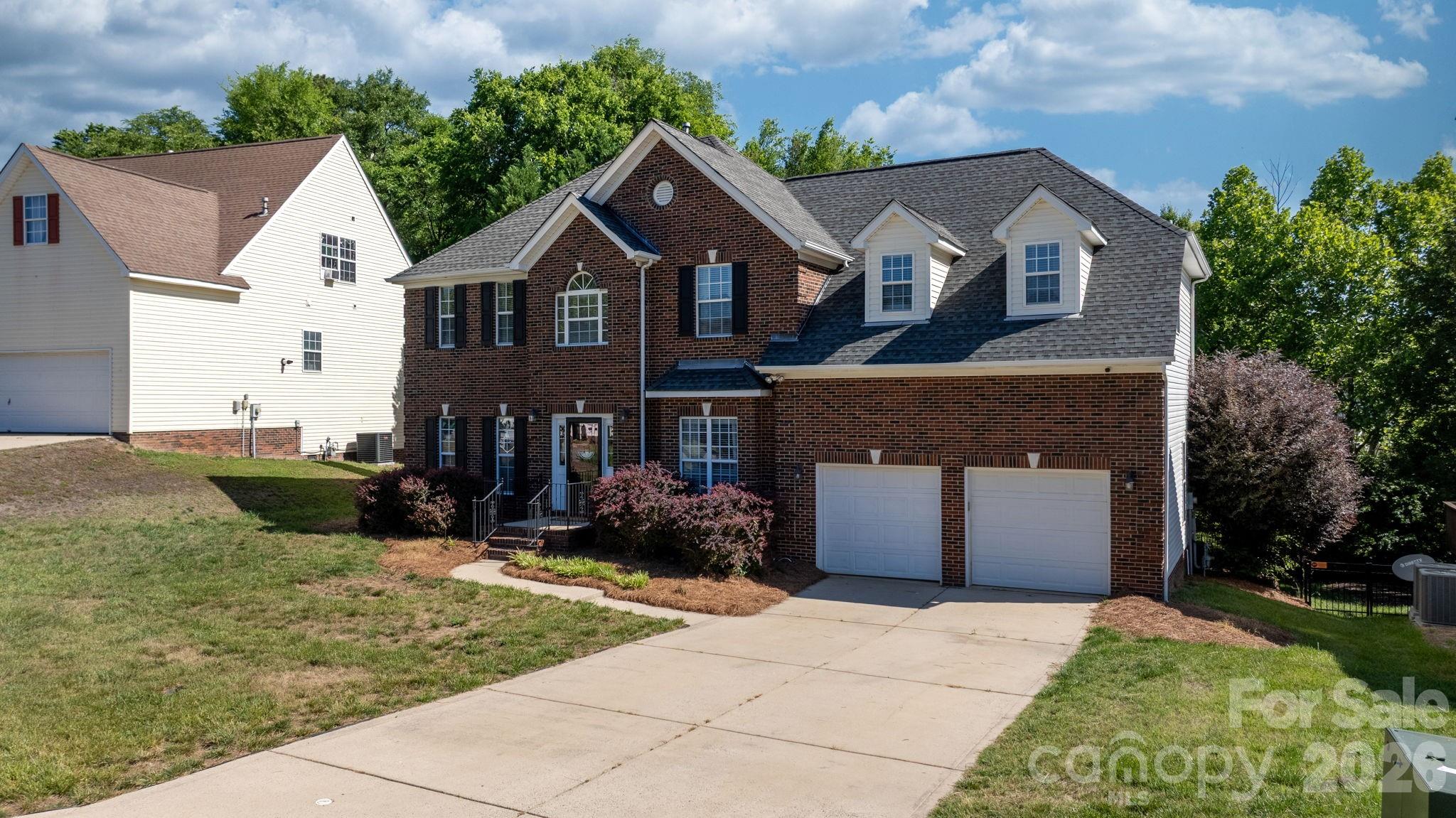 117 Mark Twain Court, Mount Holly, NC - photo 2 of 46